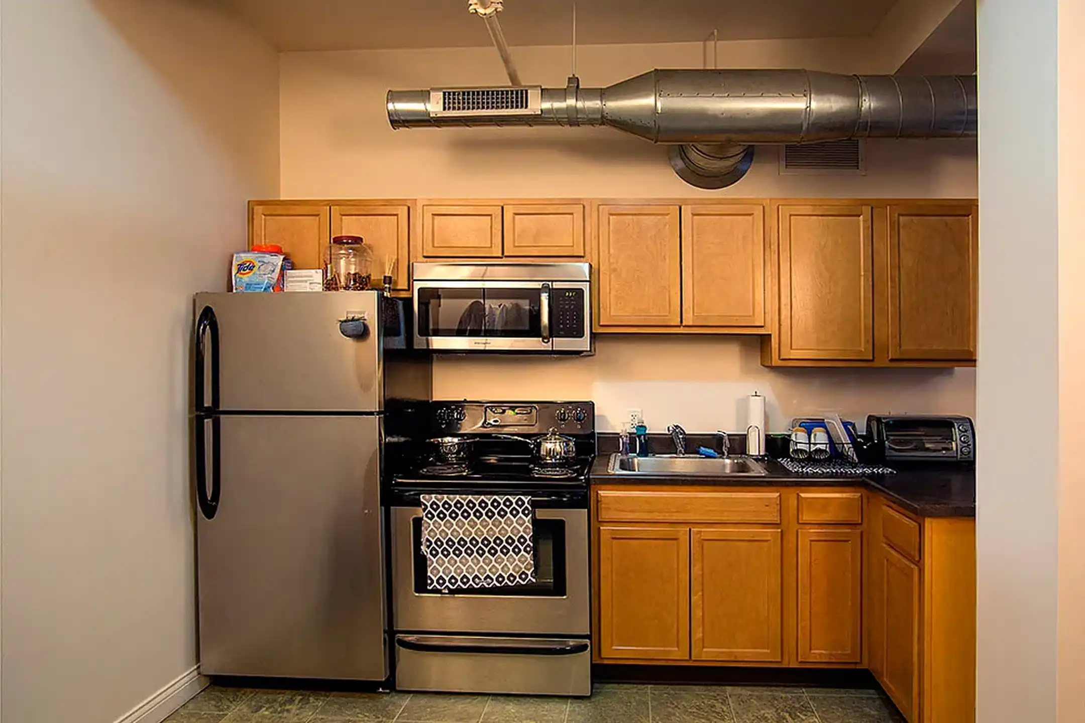 The Lofts @ 5 Lyon - Price Per Bedroom - Grand Rapids, MI 49503 ...