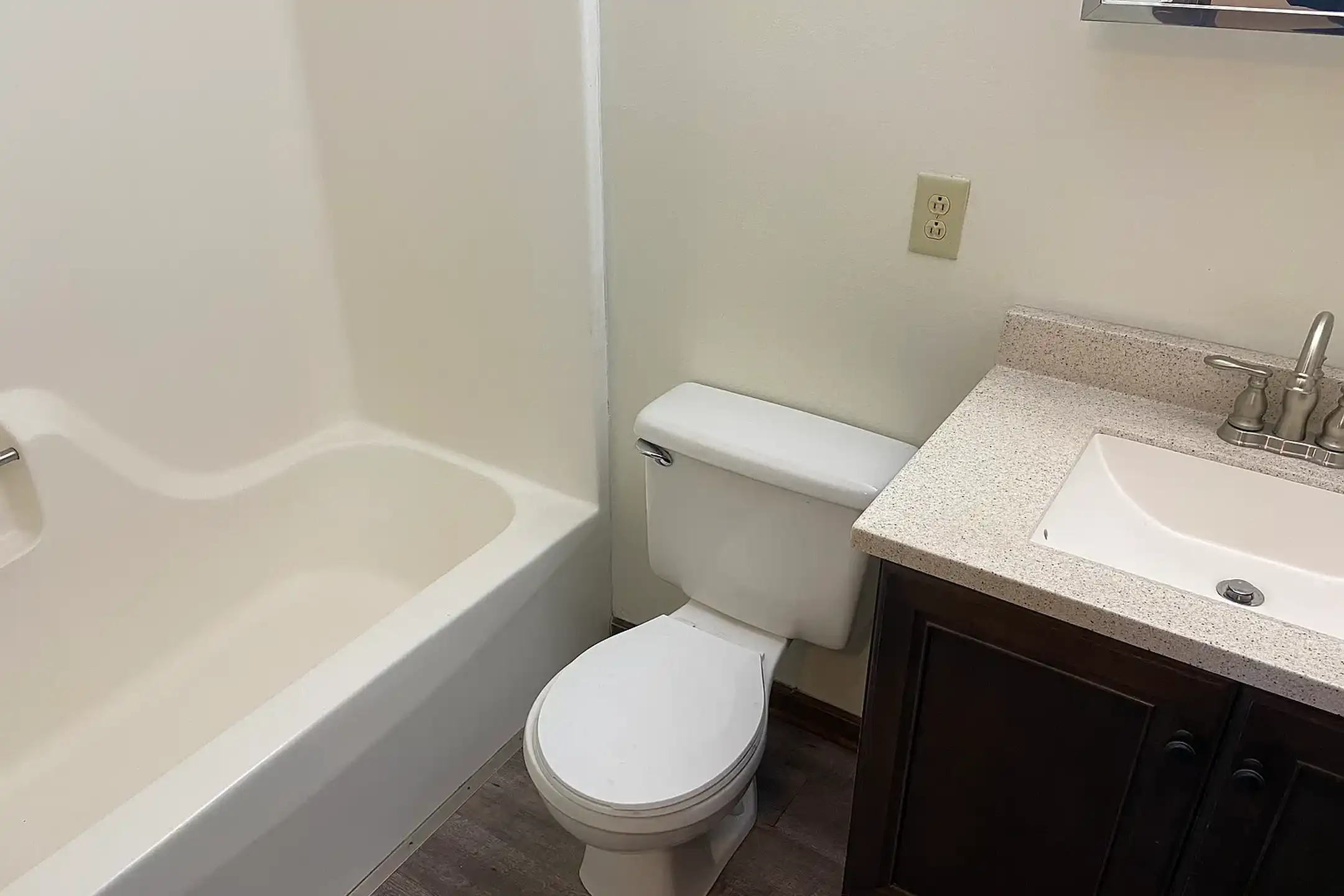 MAPLE GARDENS - Dublin, VA 24084 | ApartmentGuide.com