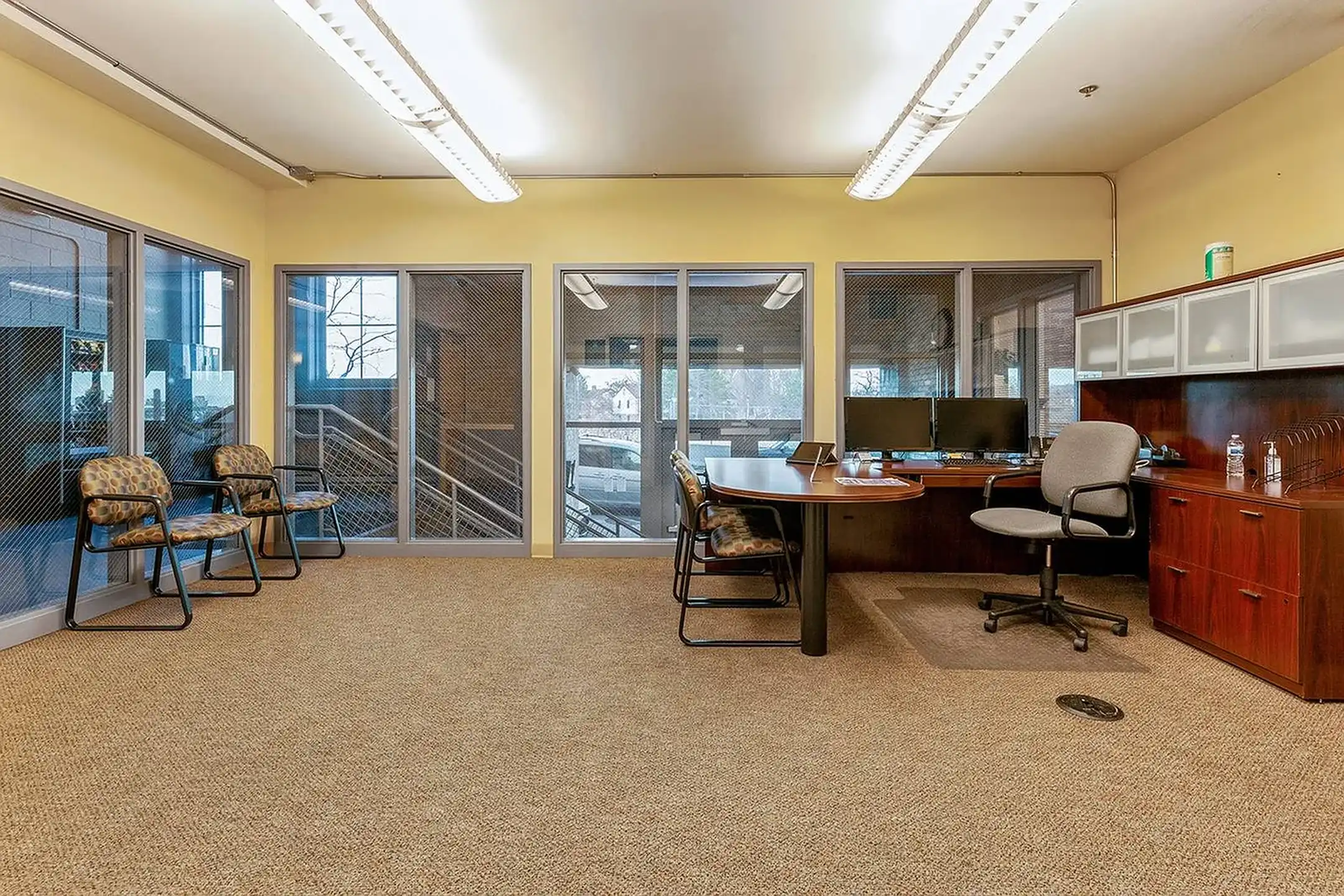 Blue Ribbon Lofts - Milwaukee, WI 53205 | ApartmentGuide.com