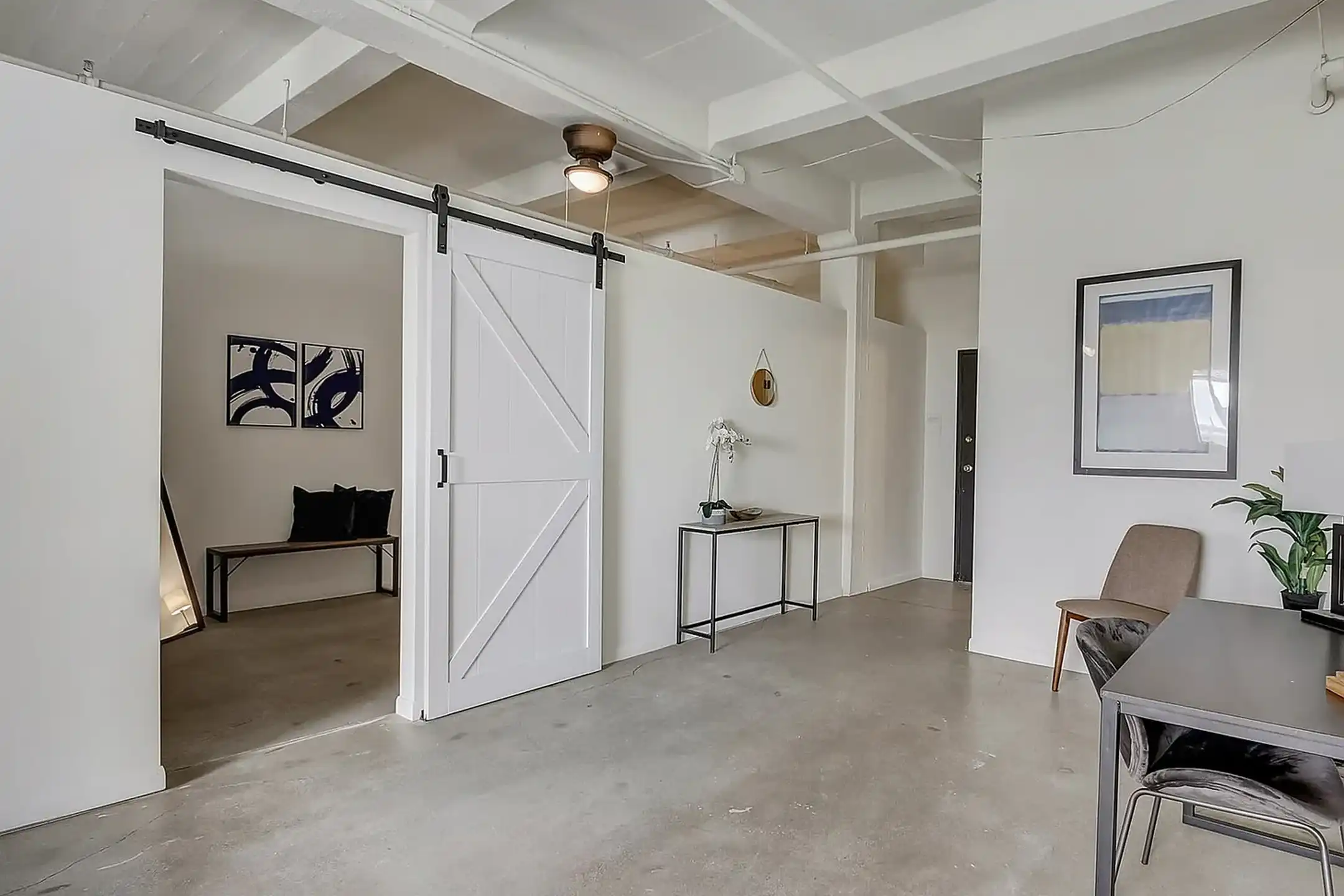 Riverside Lofts - Milwaukee, WI 53203 | ApartmentGuide.com