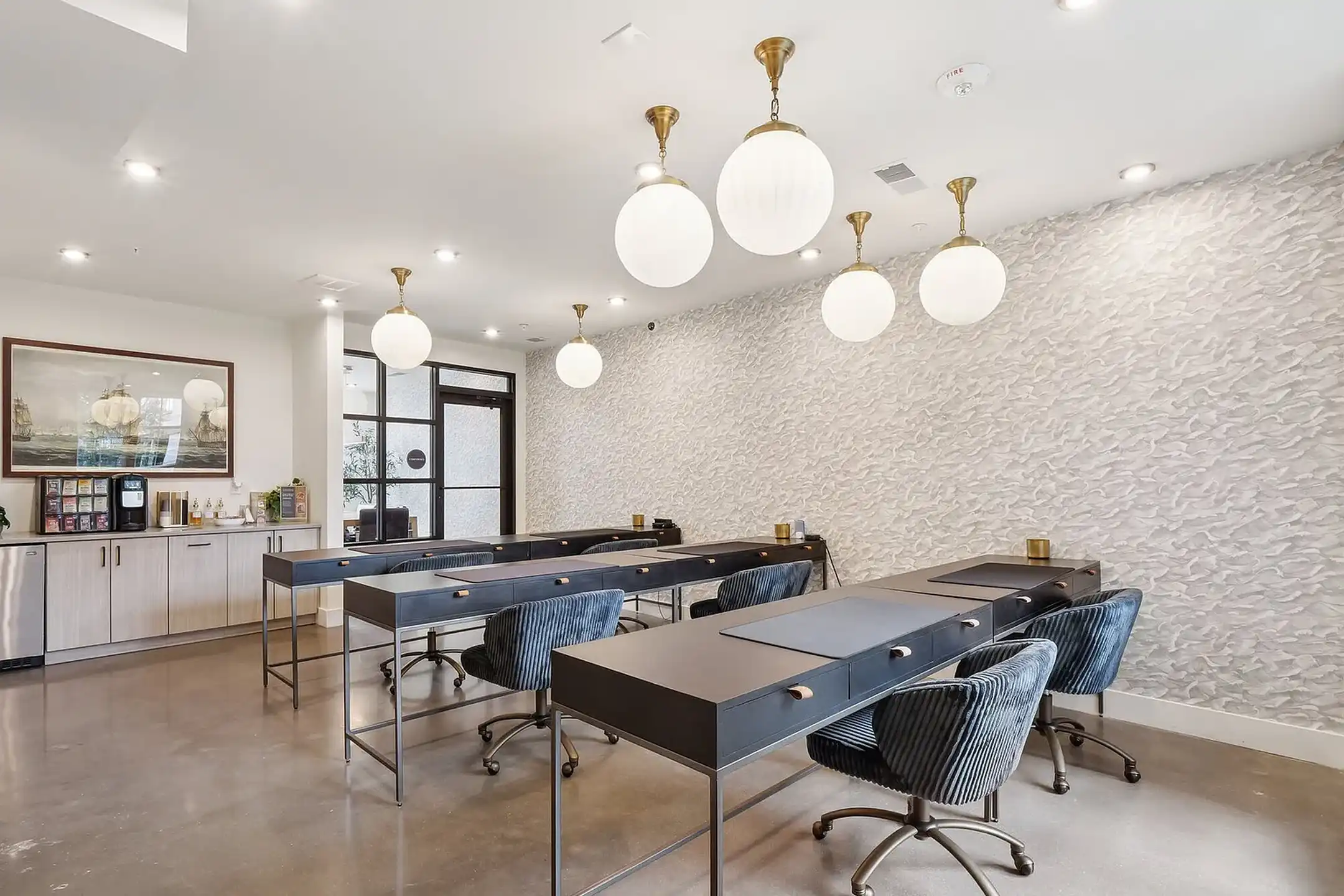 Commodore Old Town Manchester - Richmond, VA 23224 | ApartmentGuide.com