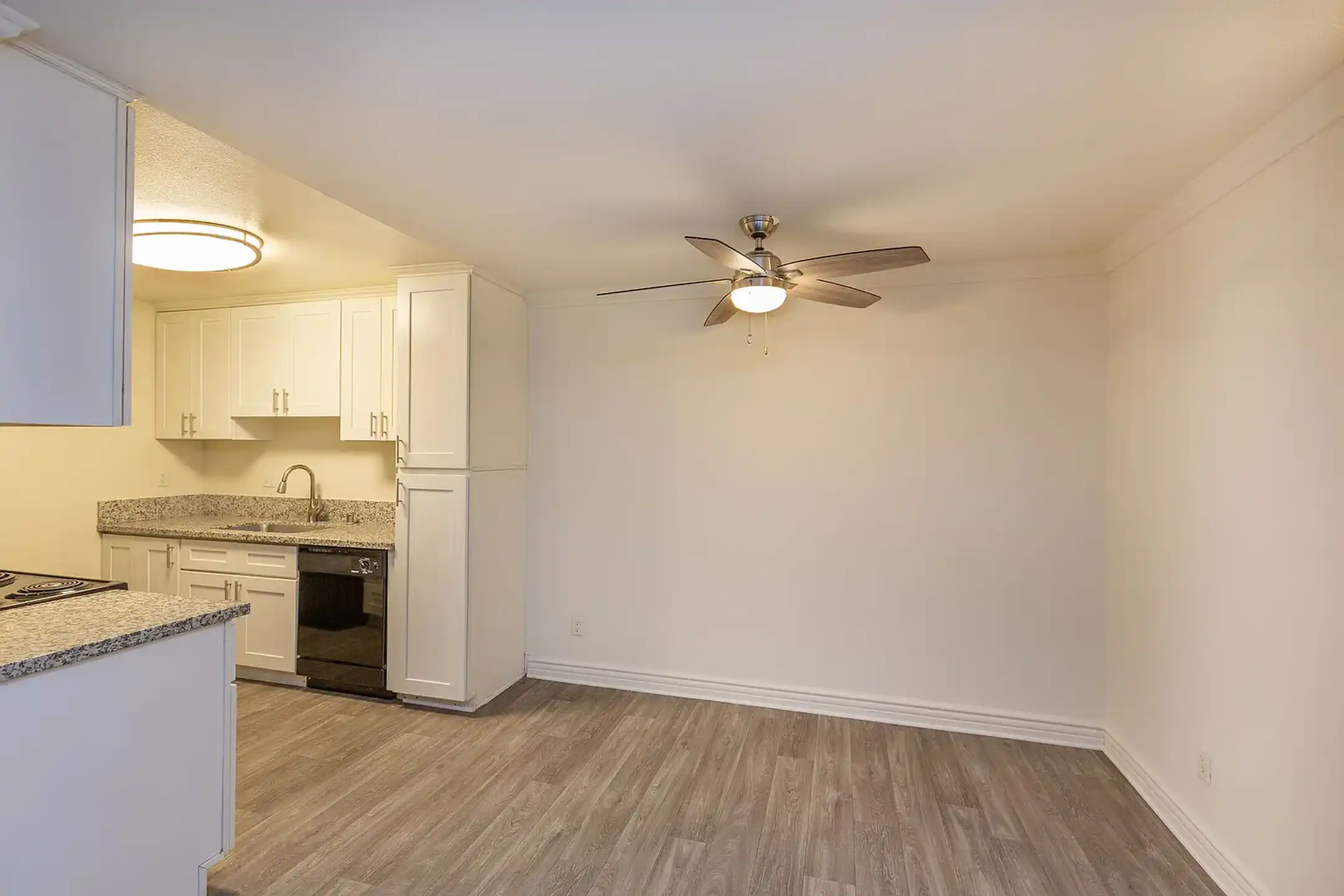 Elan Scripps Terrace - San Diego, CA 92131 | ApartmentGuide.com