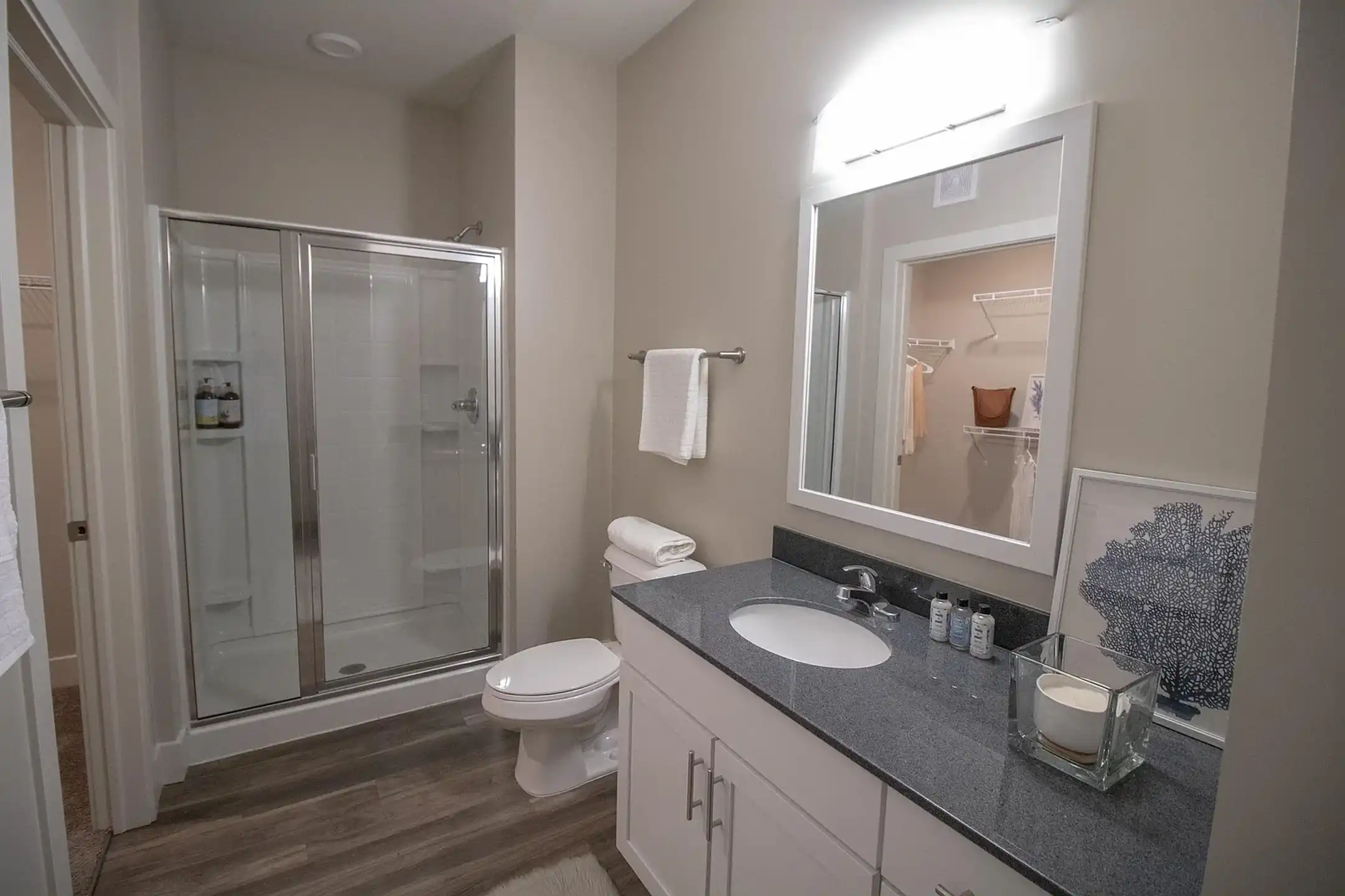 Marina Lofts Toledo - Toledo, OH 43605 | ApartmentGuide.com