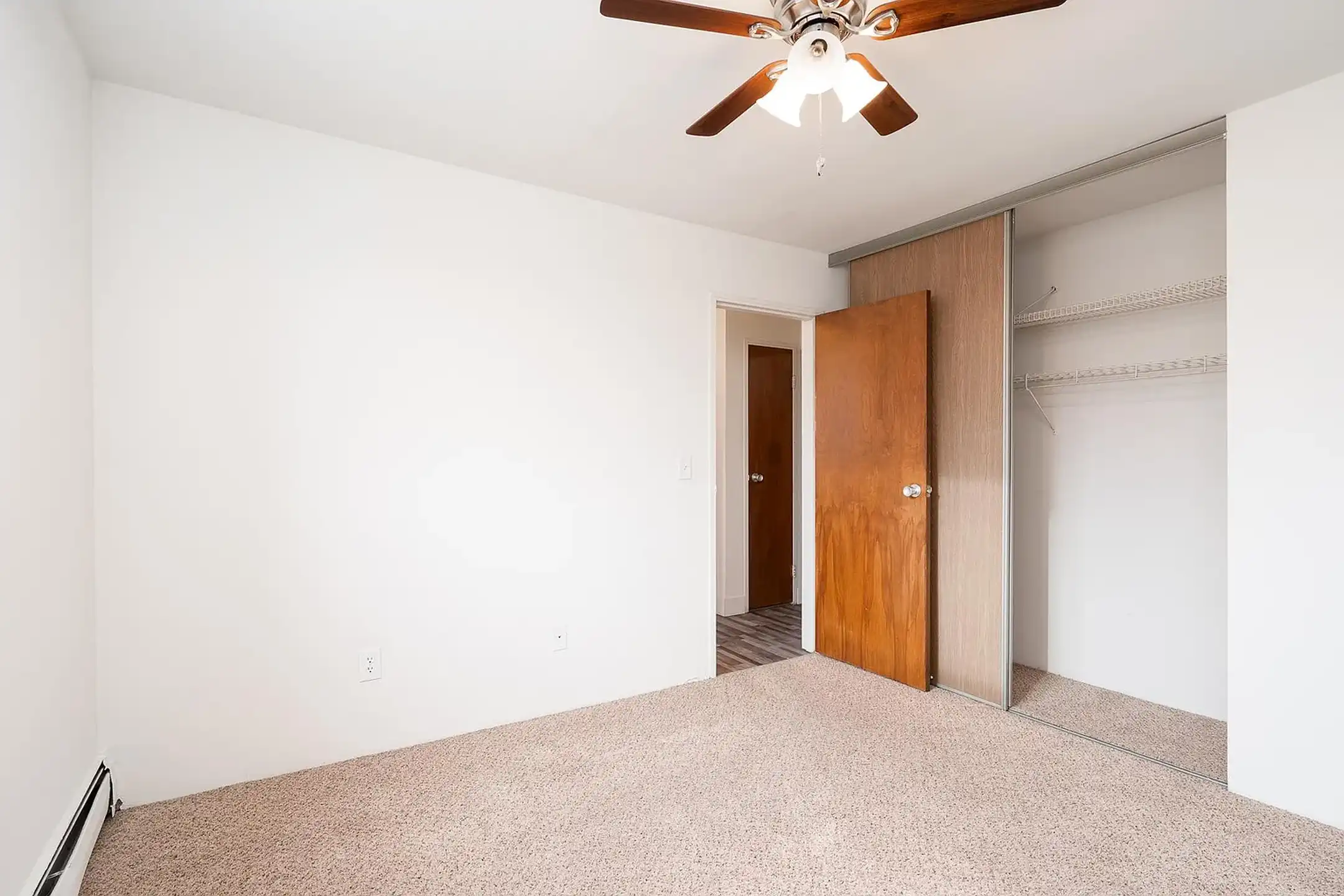 RIVERSIDE FLATS - Minneapolis, MN 55406 | ApartmentGuide.com