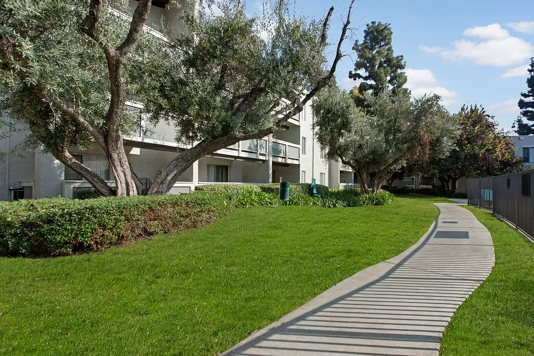 Olive Ridge Apartments - Pomona, CA 91768 | ApartmentGuide.com
