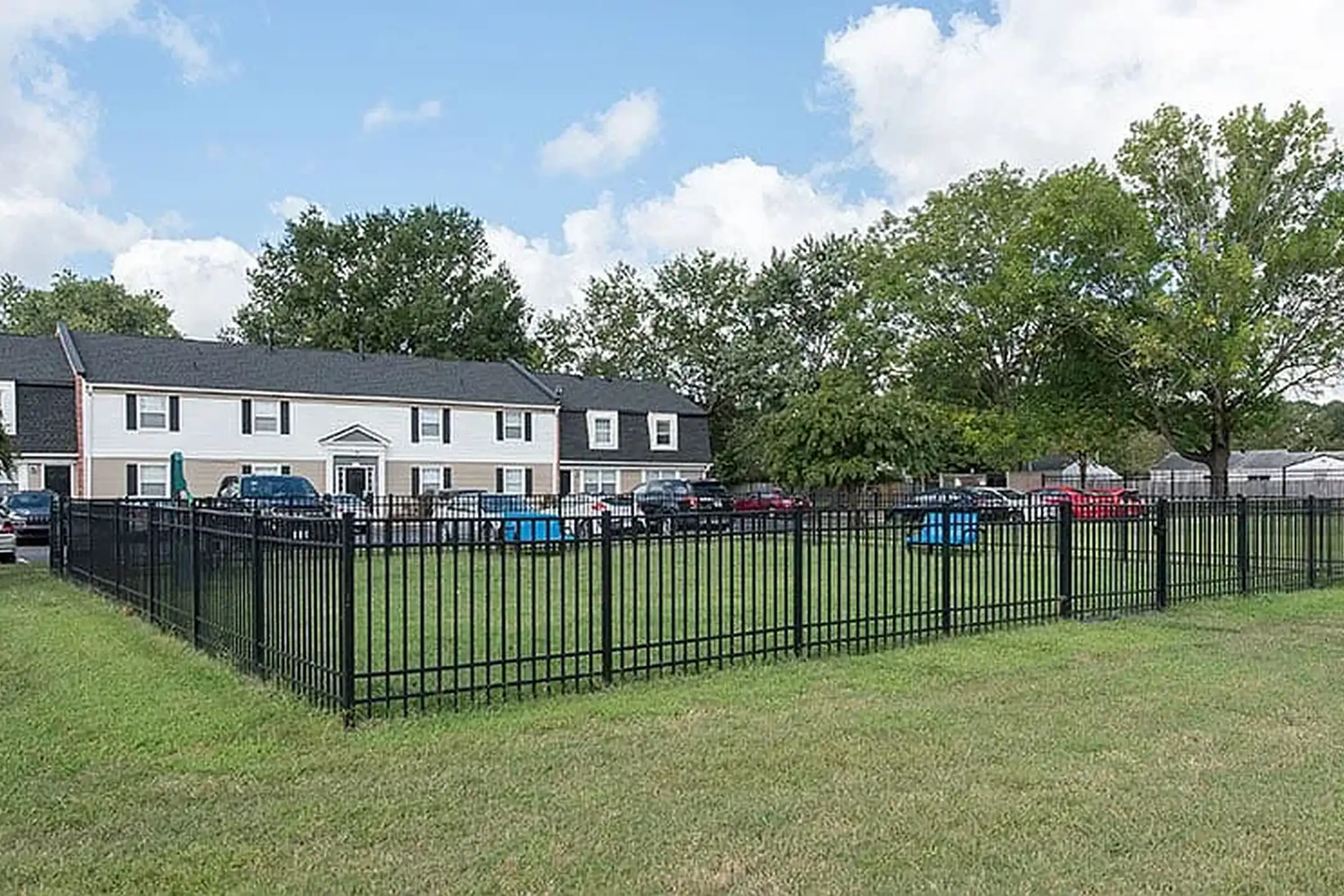 Sparrows Point Townhomes and Apartments - Virginia Beach, VA 23453 ...