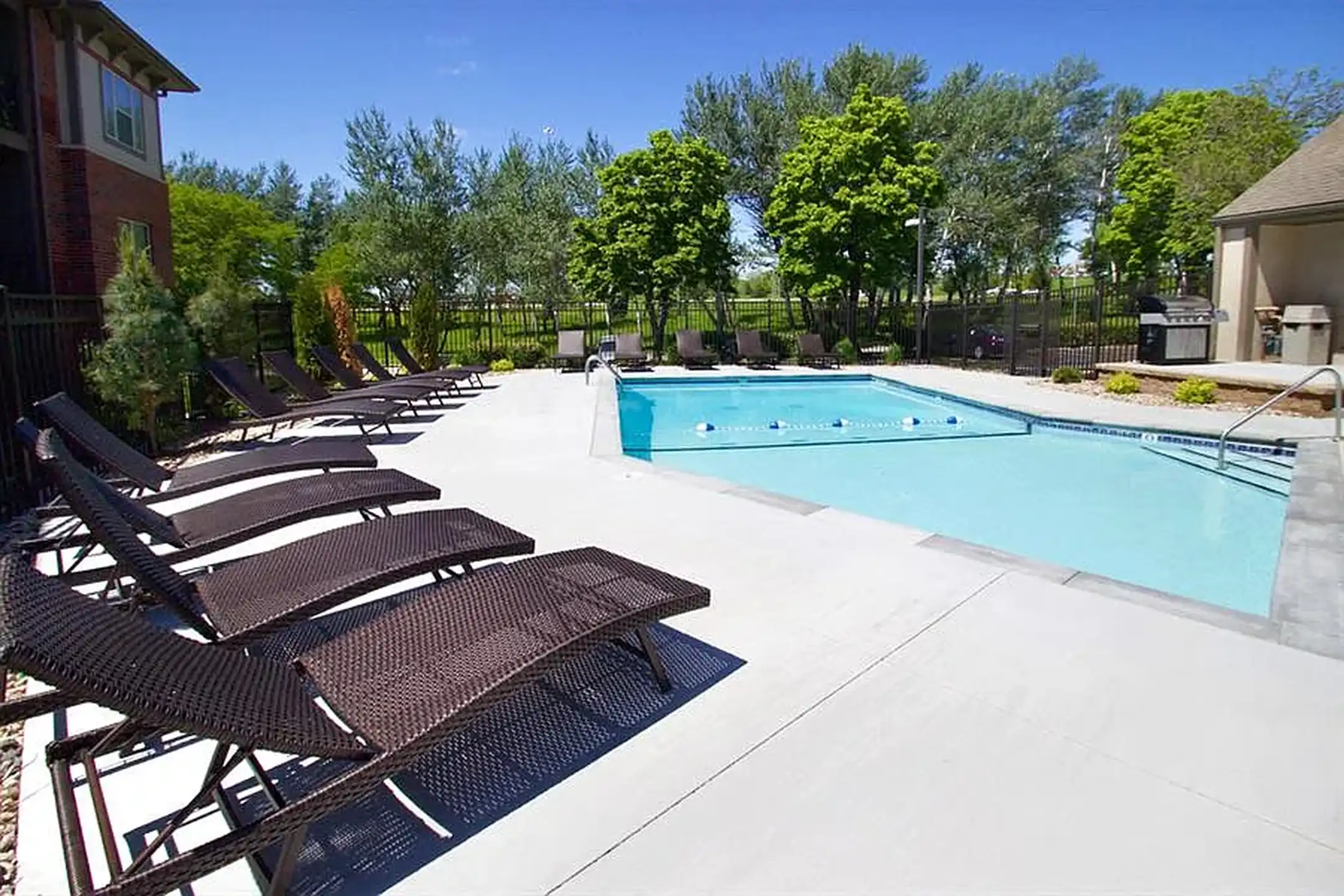 Aspen Lofts/West - Omaha, NE 68137 | ApartmentGuide.com