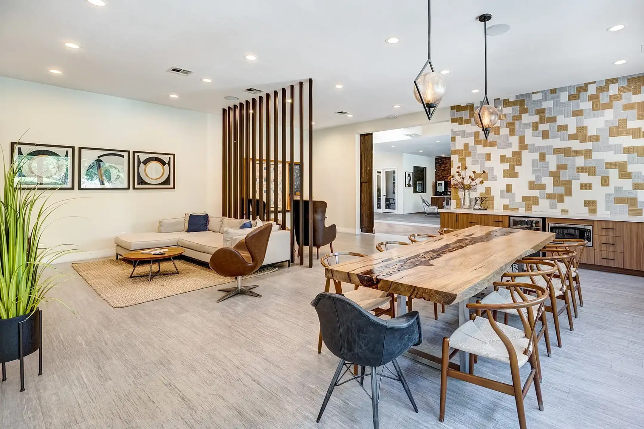 Monaco Park - Las Vegas, NV 89117 | ApartmentGuide.com