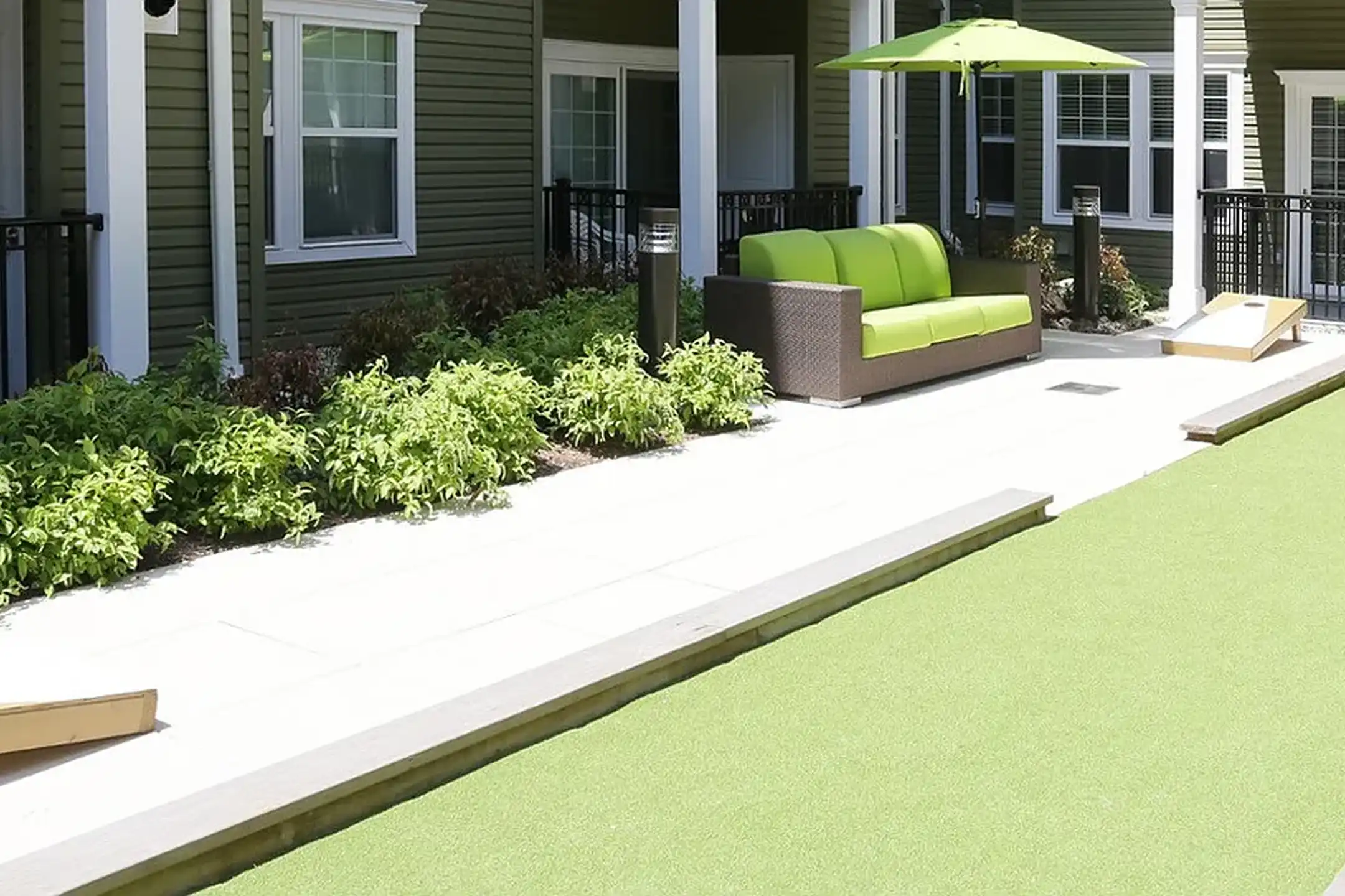 The Allure Mineola - Mineola, NY 11501 | ApartmentGuide.com