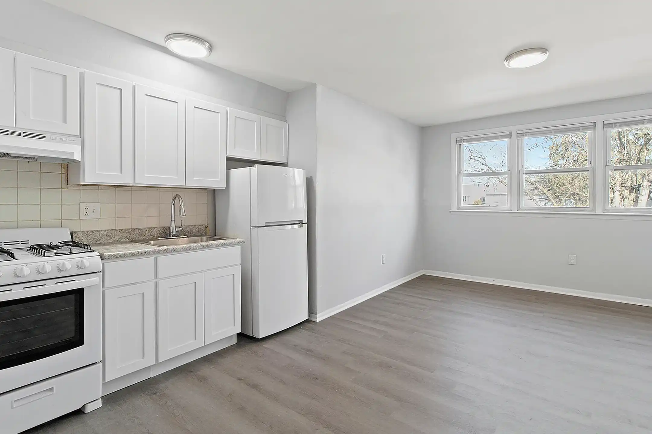 Algon Gardens - Philadelphia, PA 19111 | ApartmentGuide.com