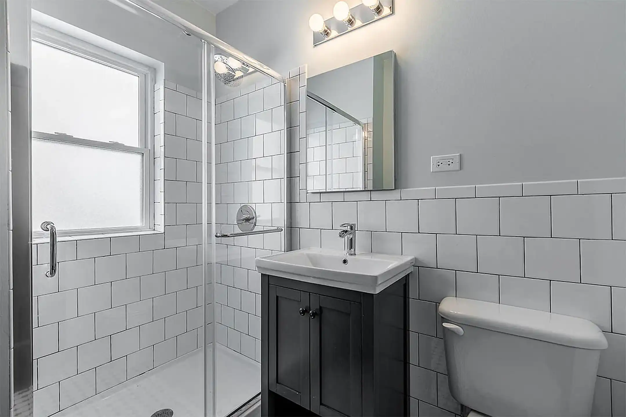 The Edison - Chicago, IL 60640 | ApartmentGuide.com