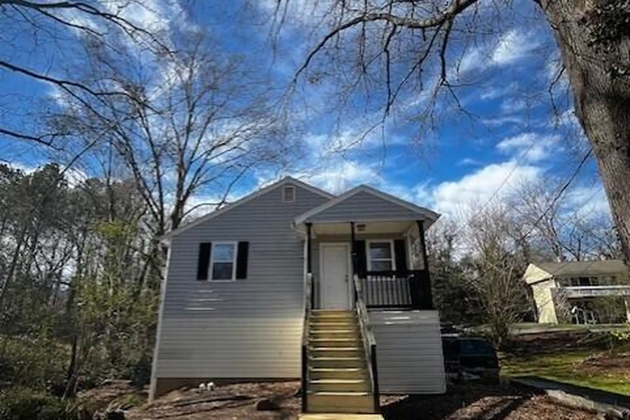 1113 Gurley St unit B - Durham, NC 27701 | ApartmentGuide.com