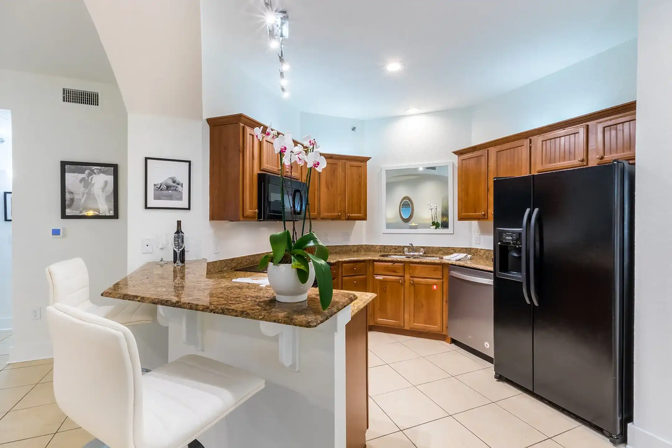 One Club Gulf Shores - Gulf Shores, AL 36542 | ApartmentGuide.com