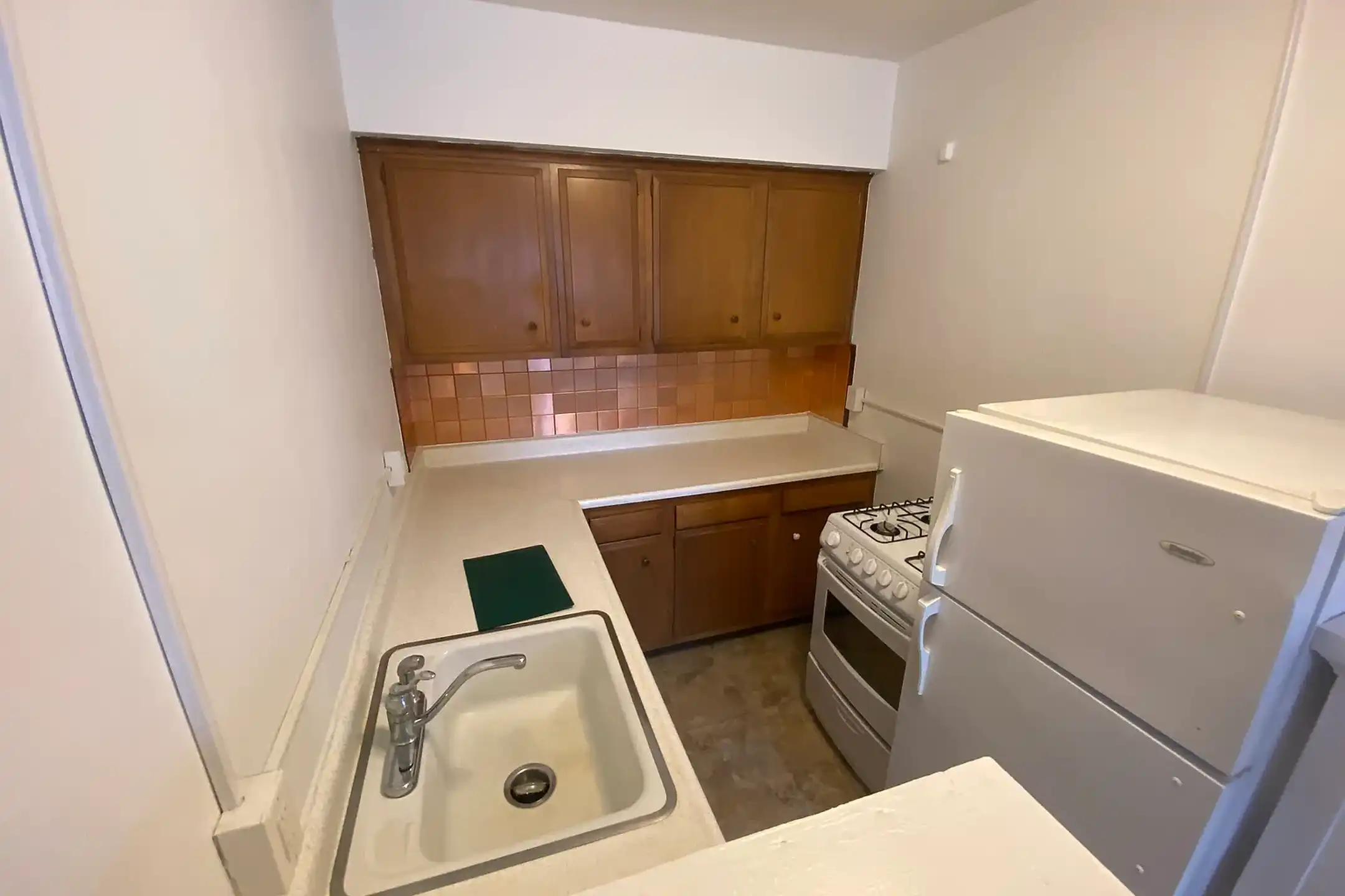 Stevens Square Apartments - Minneapolis, MN 55403 | ApartmentGuide.com