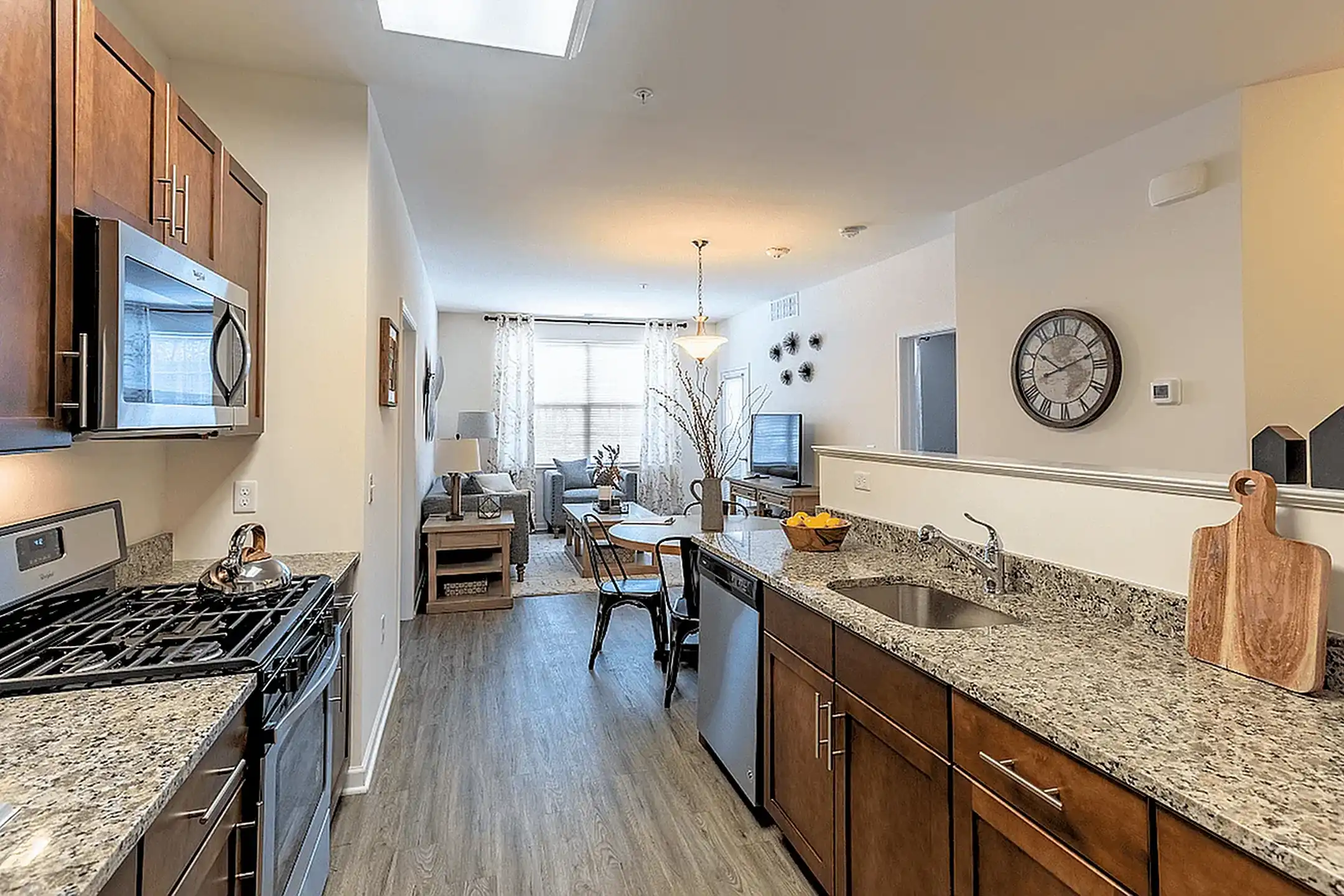Meadow Ridge Luxury Apartments - Newburgh, NY 12550 | ApartmentGuide.com