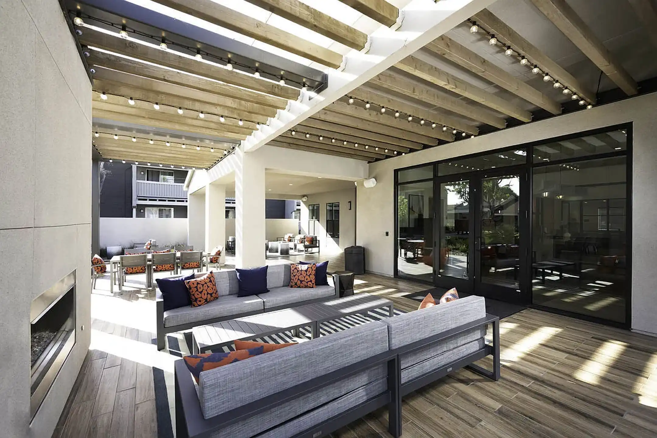 Axiom Tustin - Tustin, CA 92780 | ApartmentGuide.com