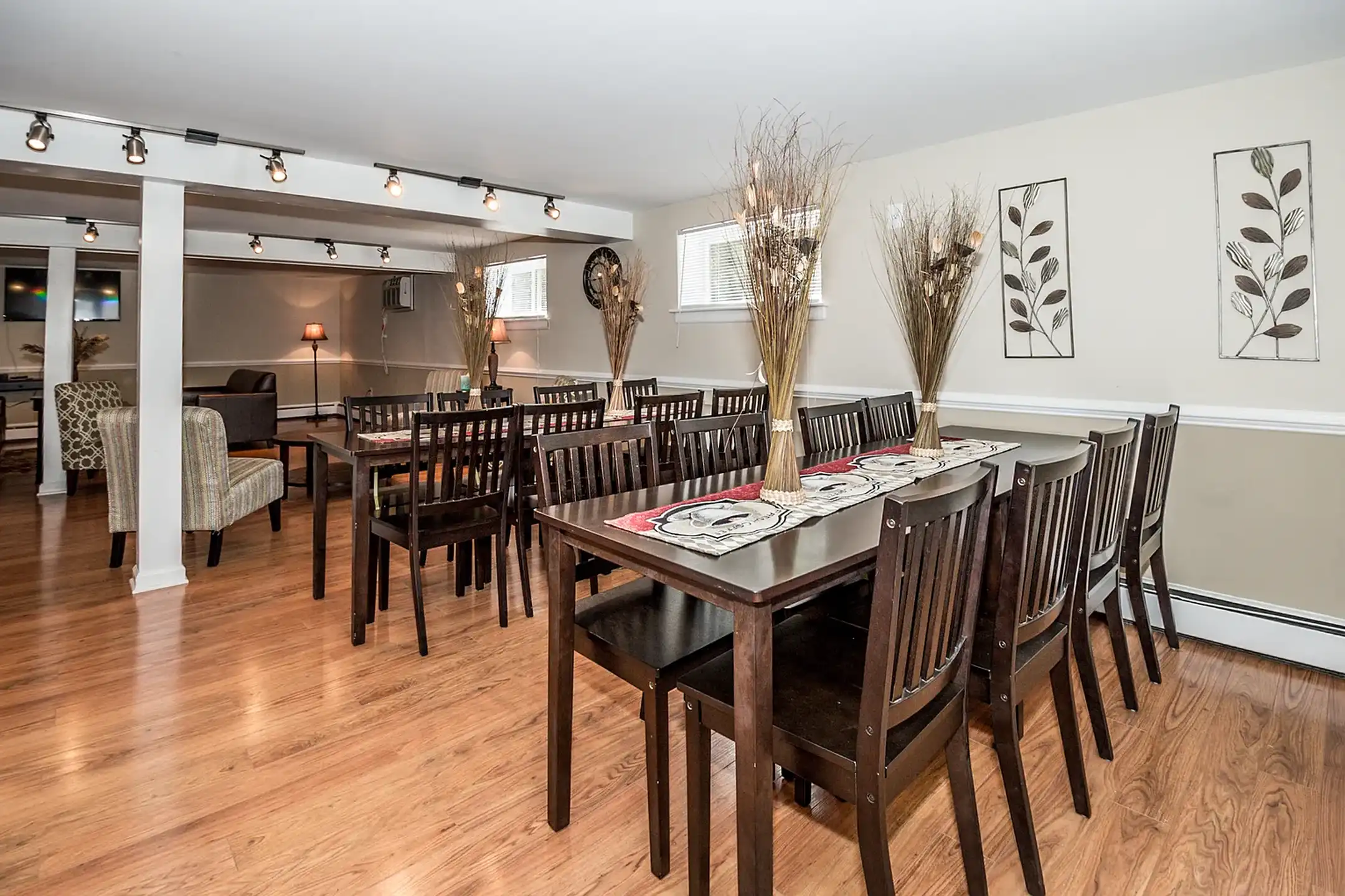 Pickering Run Apartments - Phoenixville, PA 19460 | ApartmentGuide.com