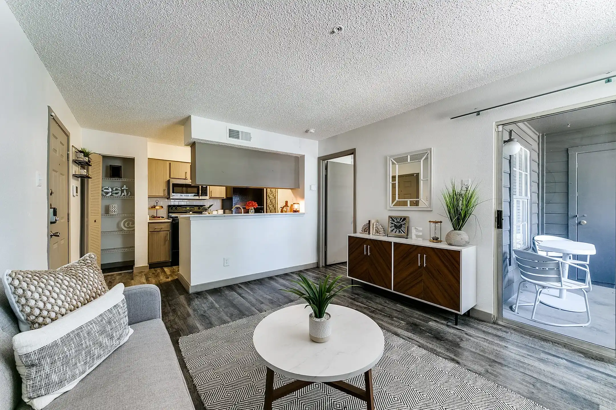 The Emerson - Dallas, TX 75243 | ApartmentGuide.com