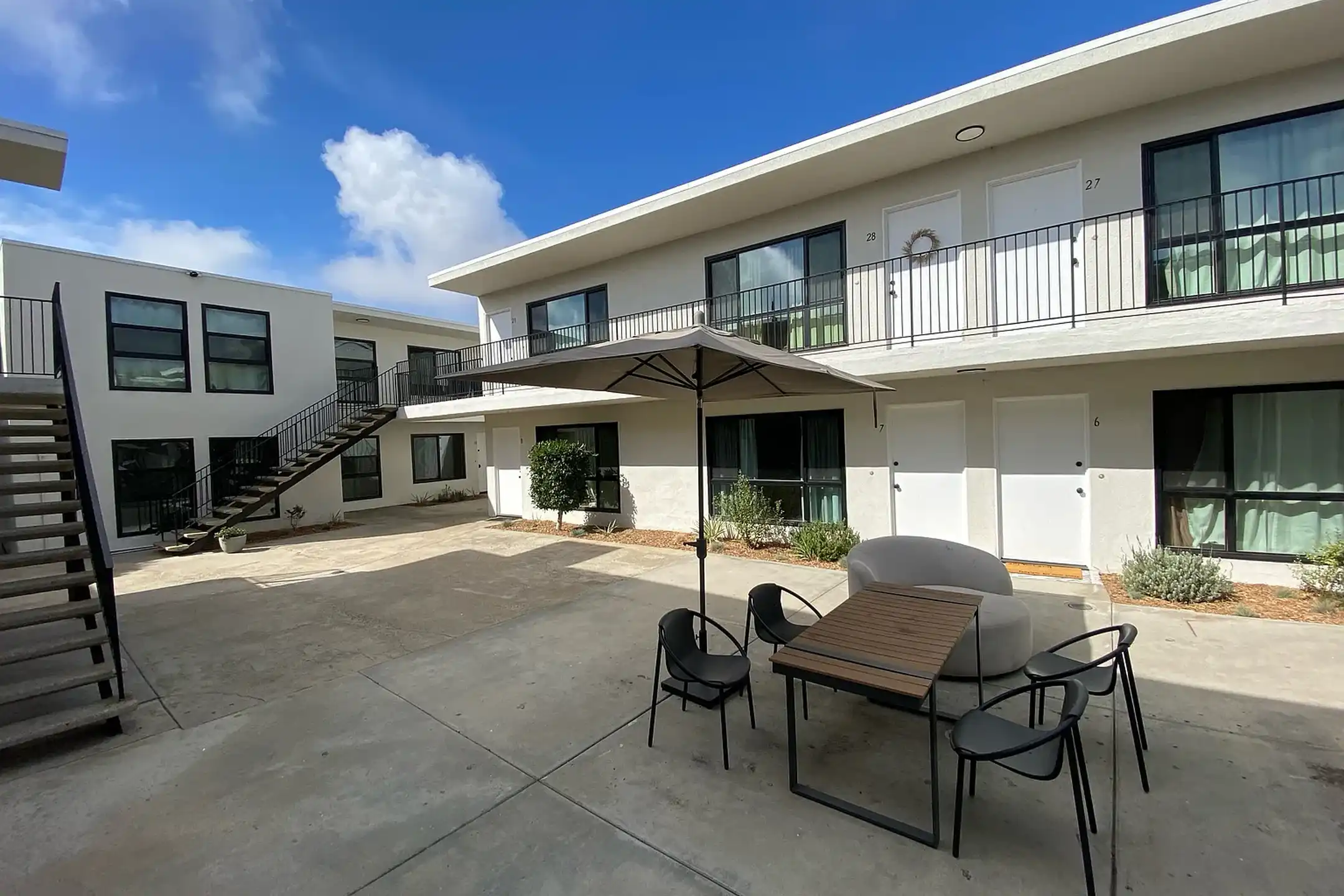 Stella Vista - San Diego, CA 92111 | ApartmentGuide.com