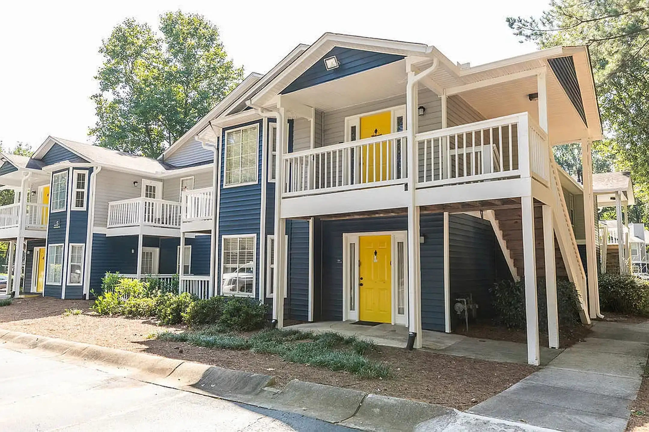 Somerset at the Crossing - Tucker, GA 30084 | ApartmentGuide.com