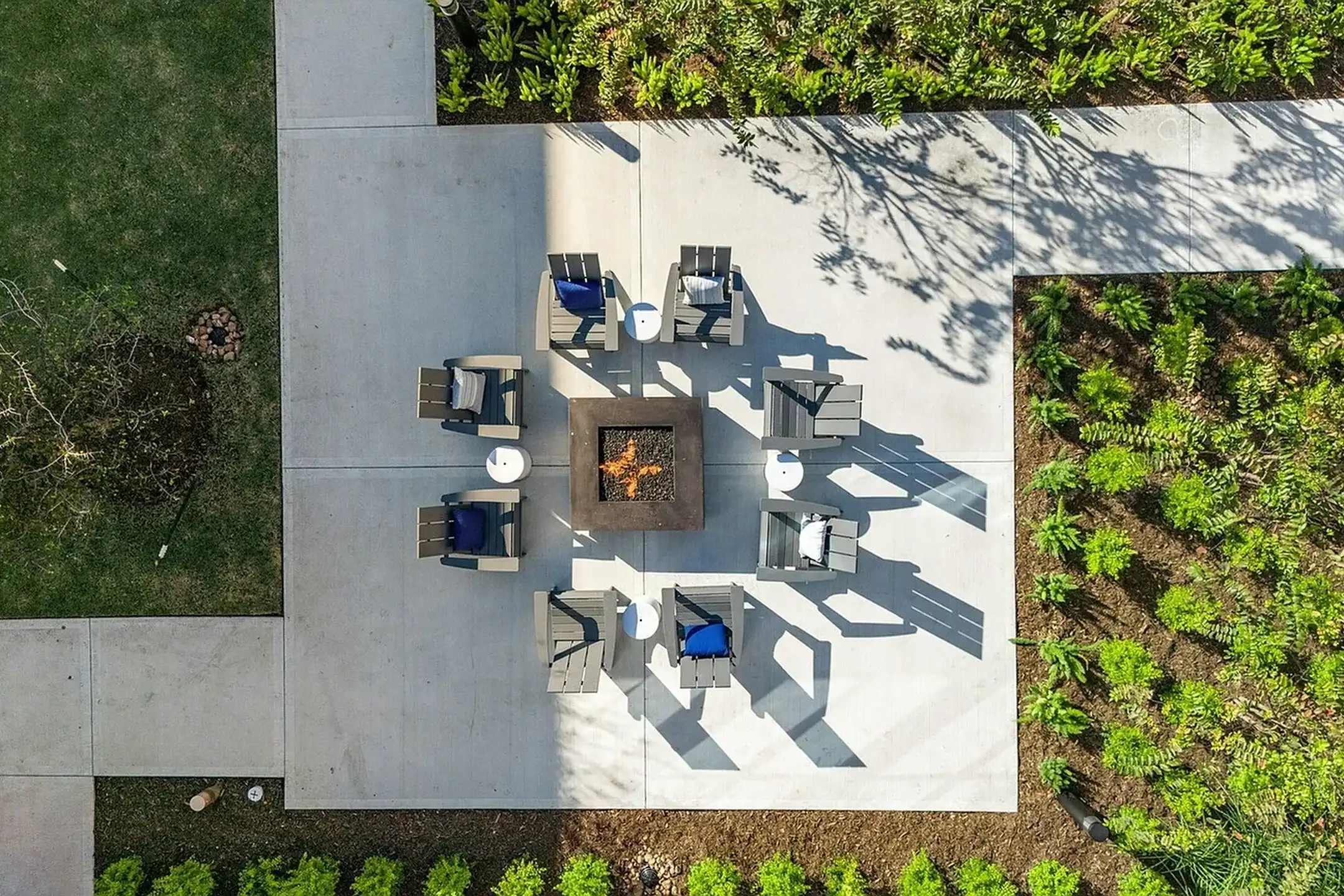 Birchway Perry Road - Houston, TX 77070 | ApartmentGuide.com