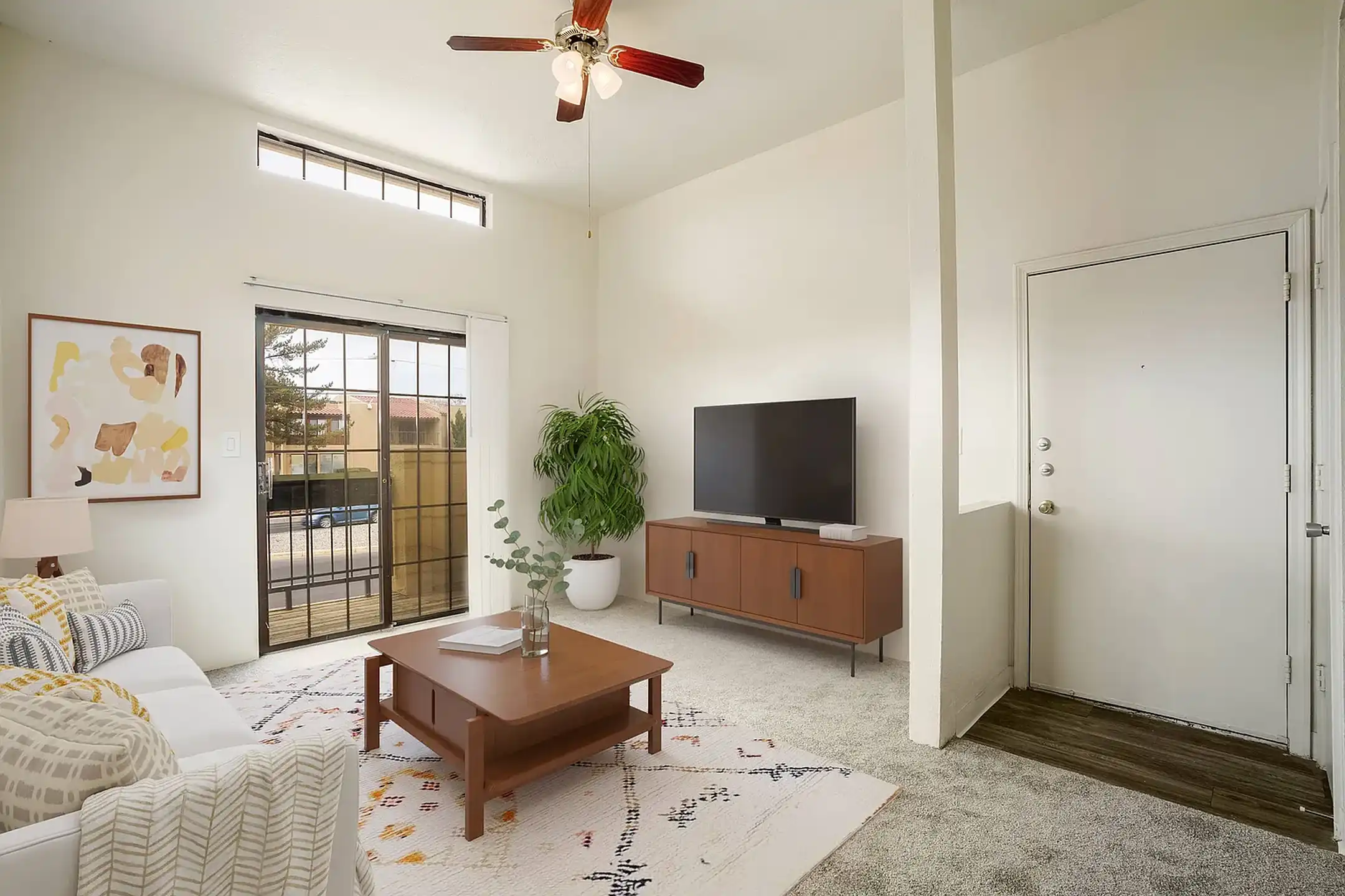 Entrada Pointe - Rio Rancho, NM 87124 | ApartmentGuide.com