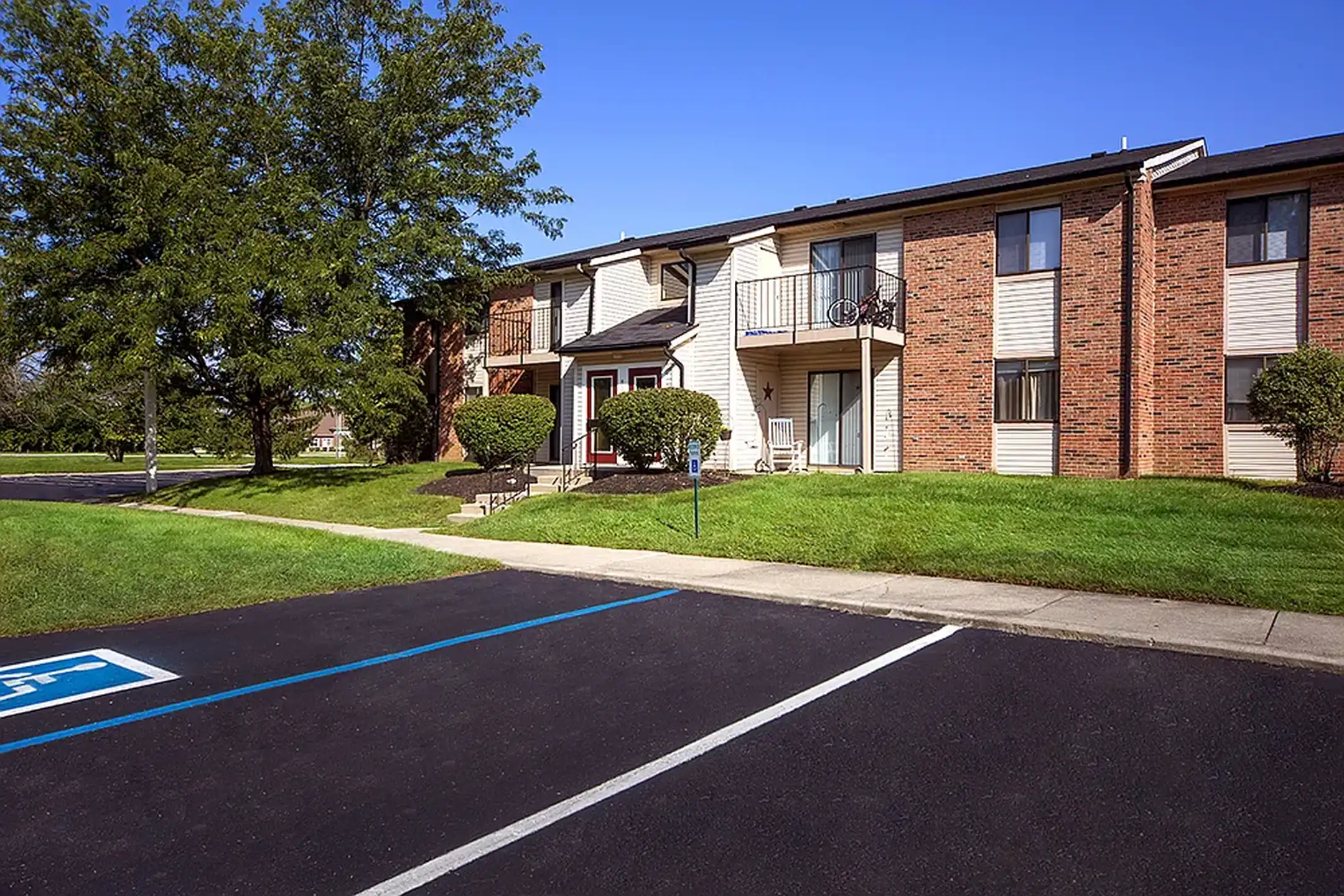 Emerson Village - Indianapolis, IN 46237 | ApartmentGuide.com