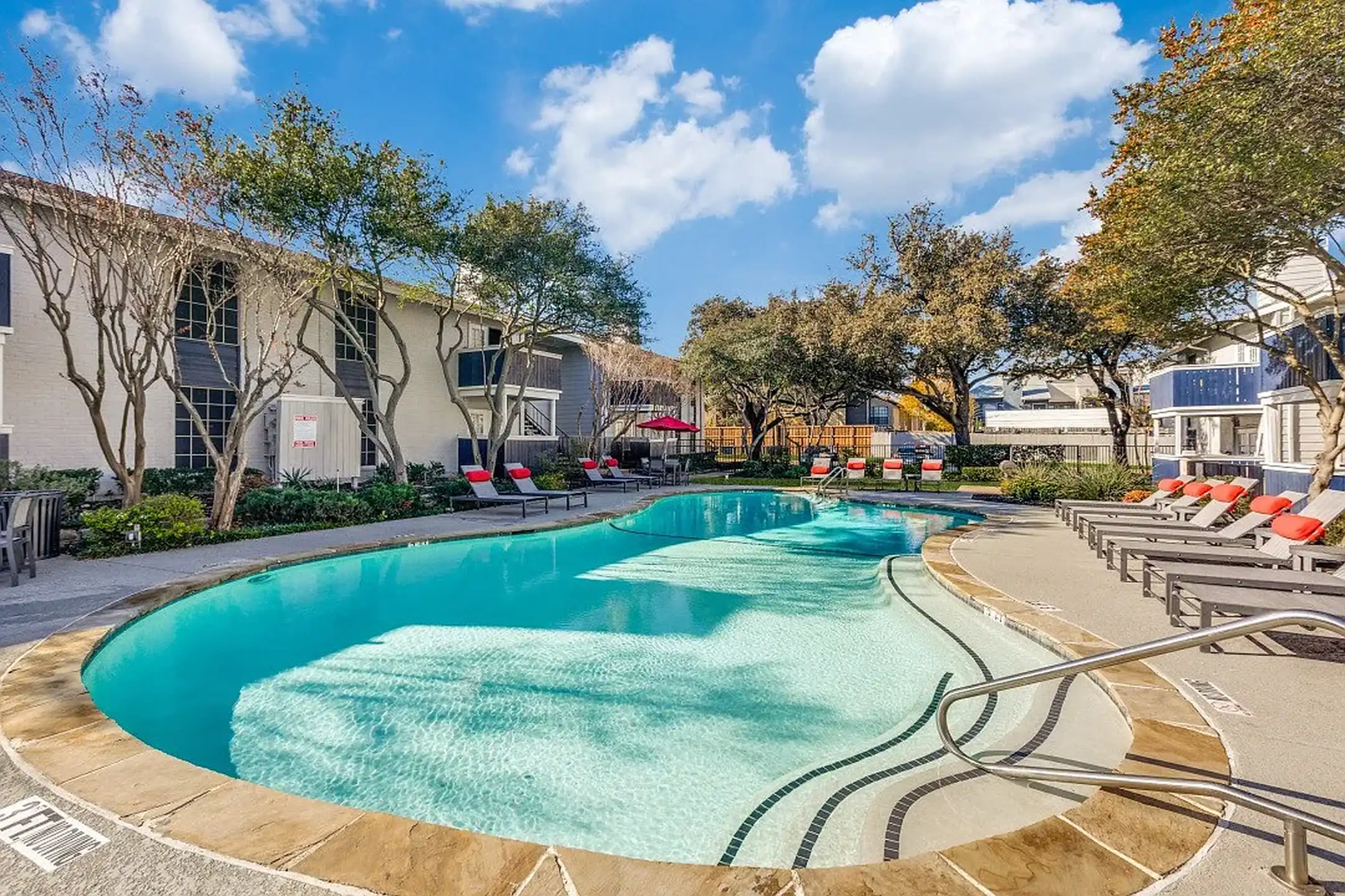 The Ridge on Spring Valley - Dallas, TX 75254 | ApartmentGuide.com