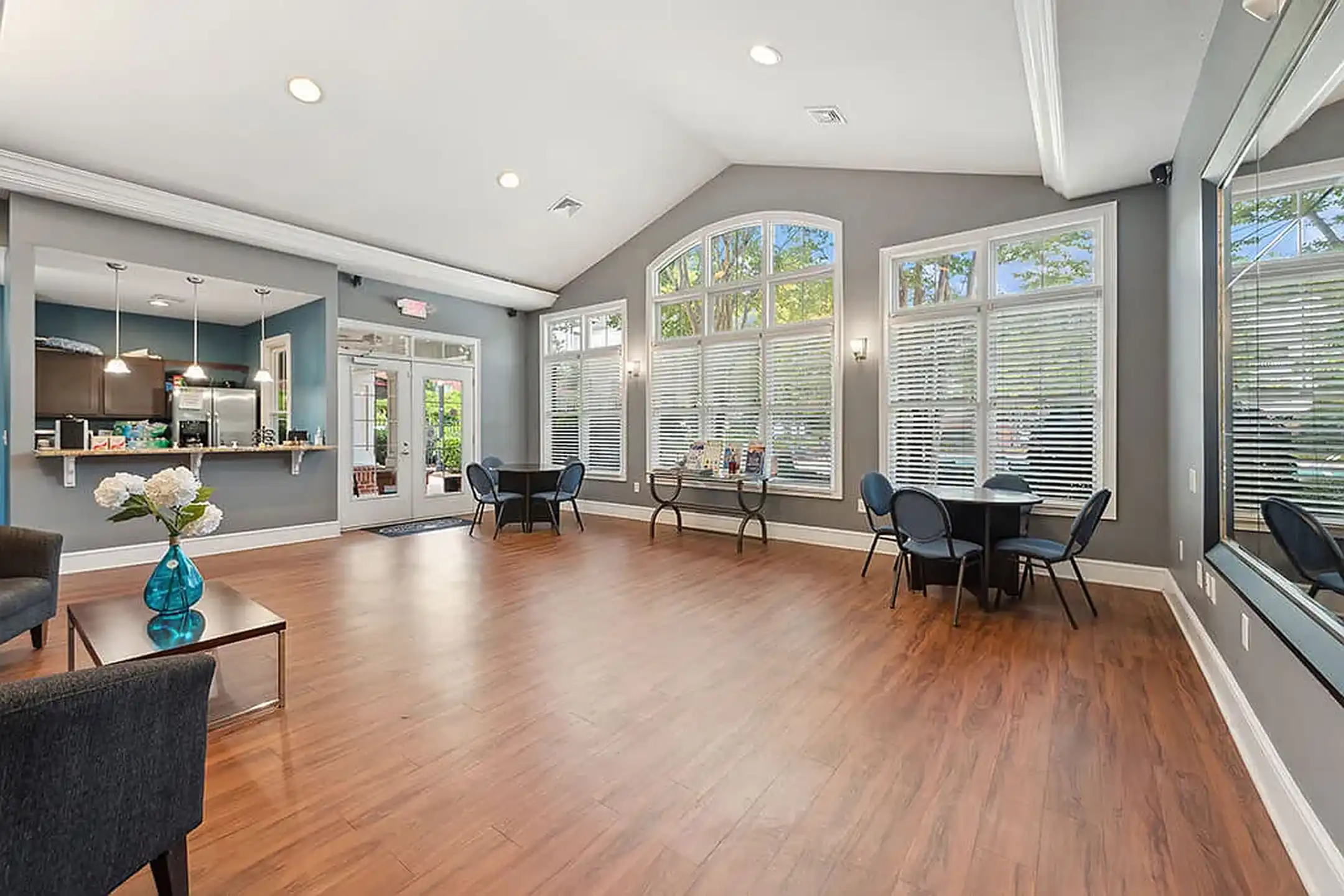 Falls Pointe at the Park Apartments - Durham, NC 27713 | ApartmentGuide.com