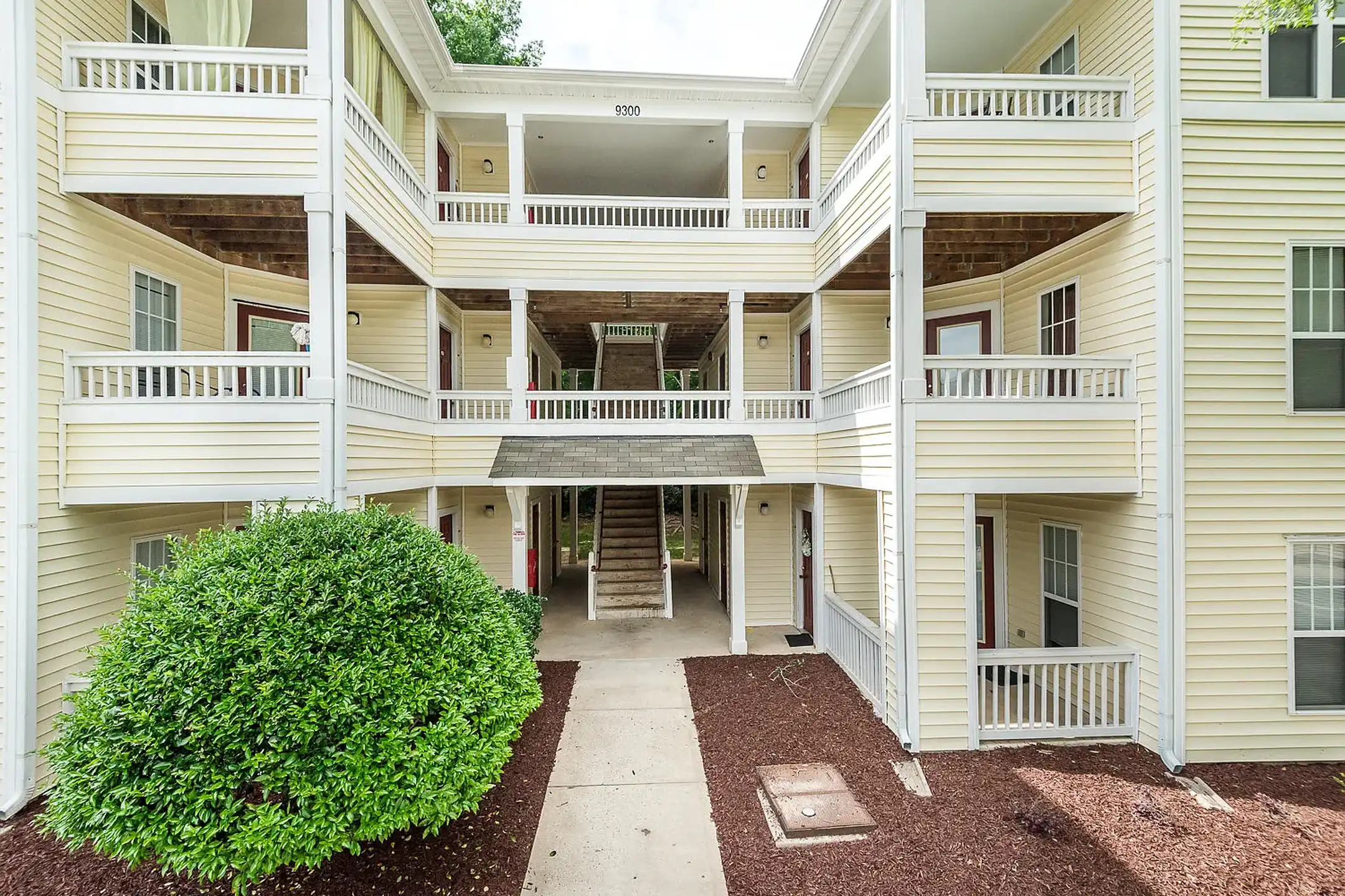 River Haven - Raleigh, NC 27616 | ApartmentGuide.com