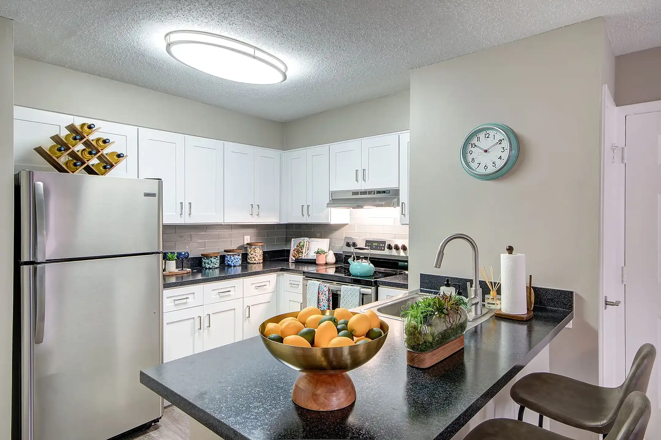 Westfield Village - Centreville, VA 20120 | ApartmentGuide.com