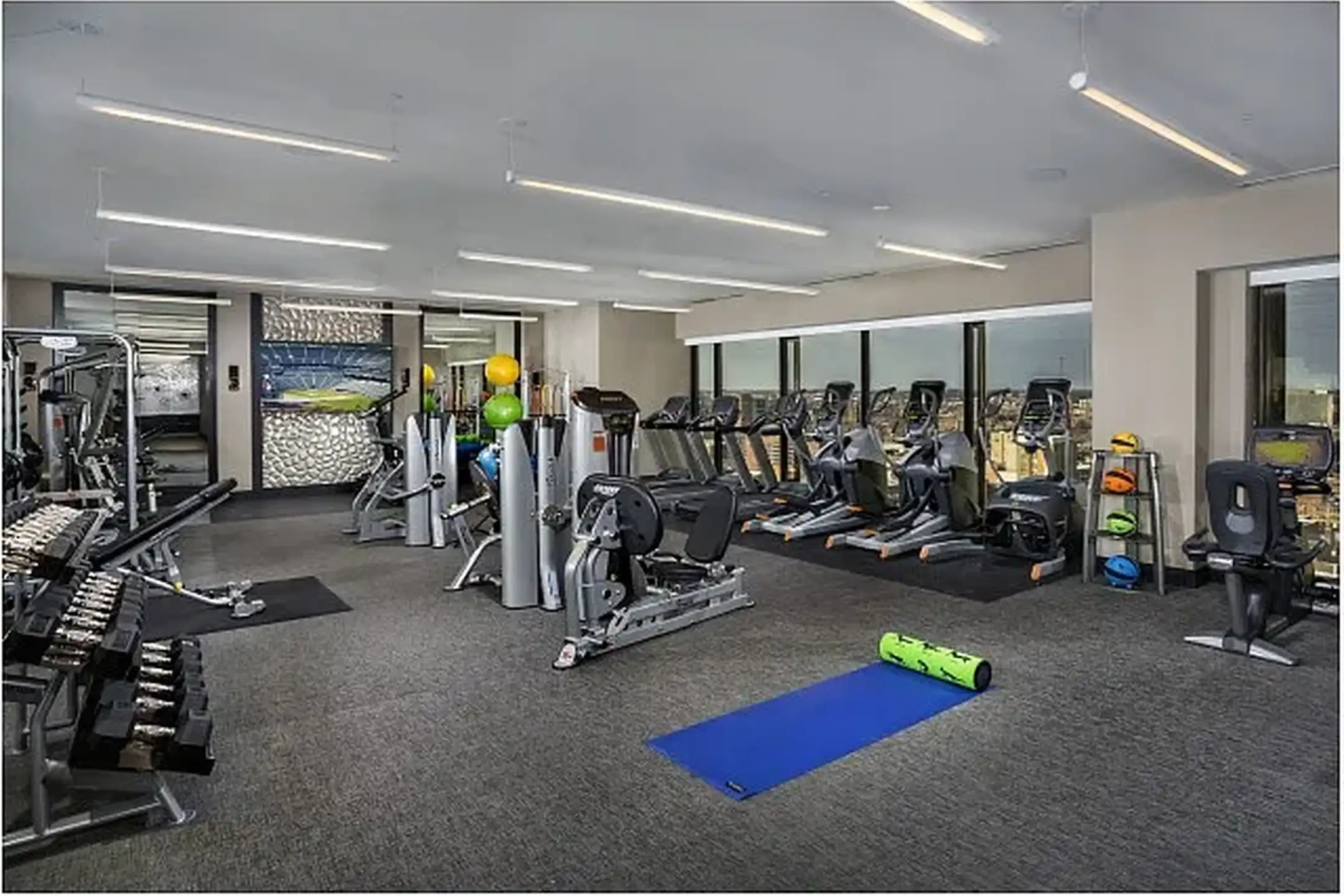 2Hopkins Apts - Baltimore, MD 21201 | ApartmentGuide.com