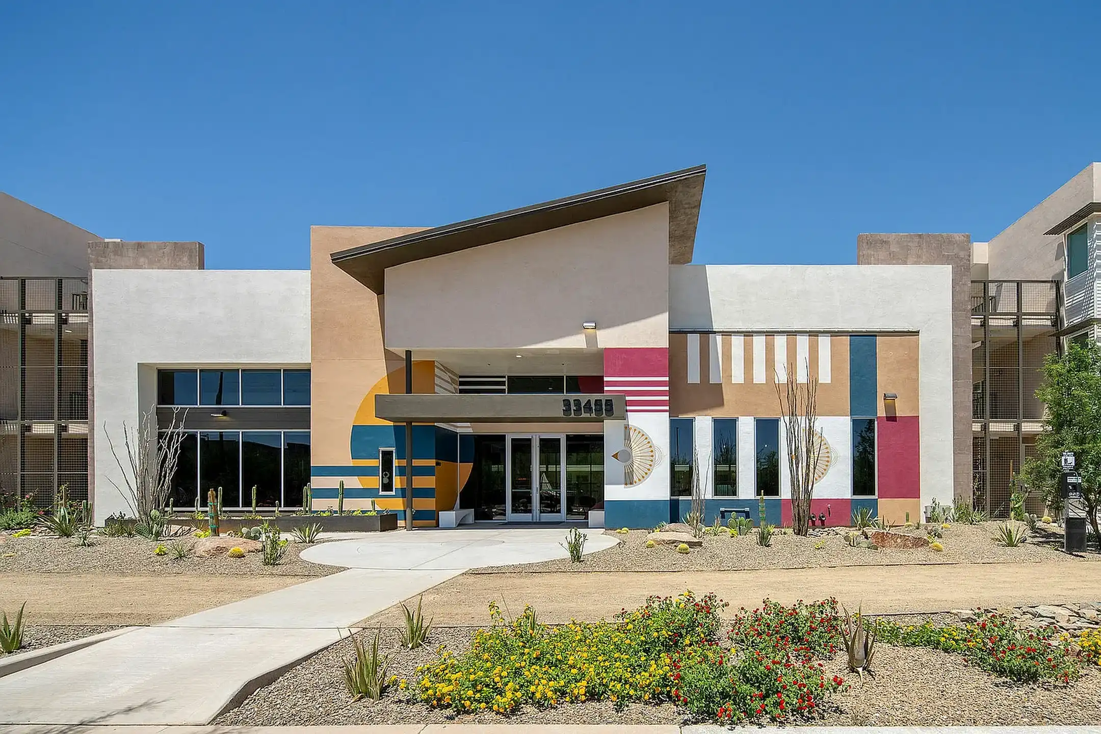 Cabana North Valley - Phoenix, AZ 85085 | ApartmentGuide.com