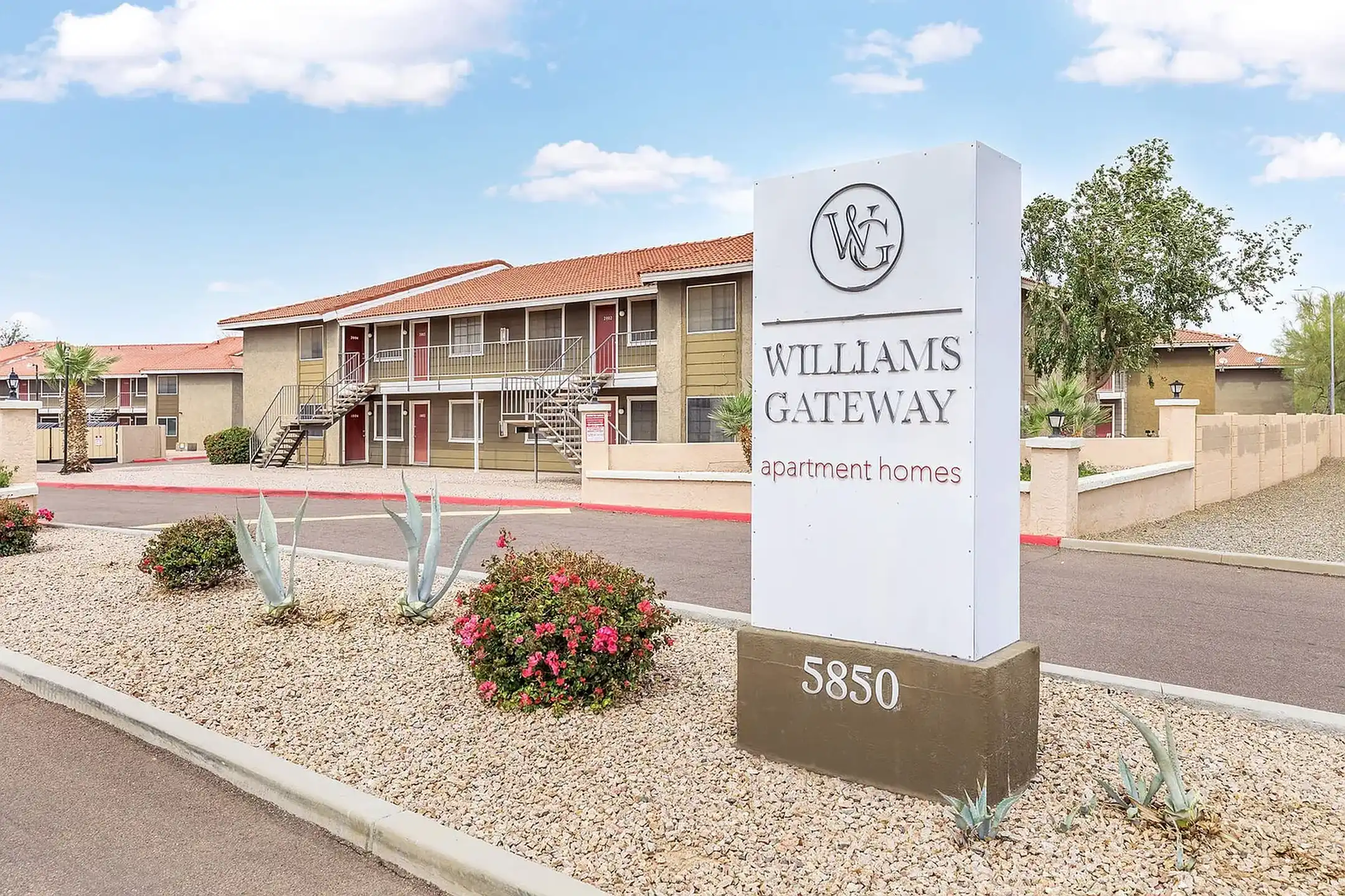 Williams Gateway Apartments - Gilbert, AZ 85295 | ApartmentGuide.com