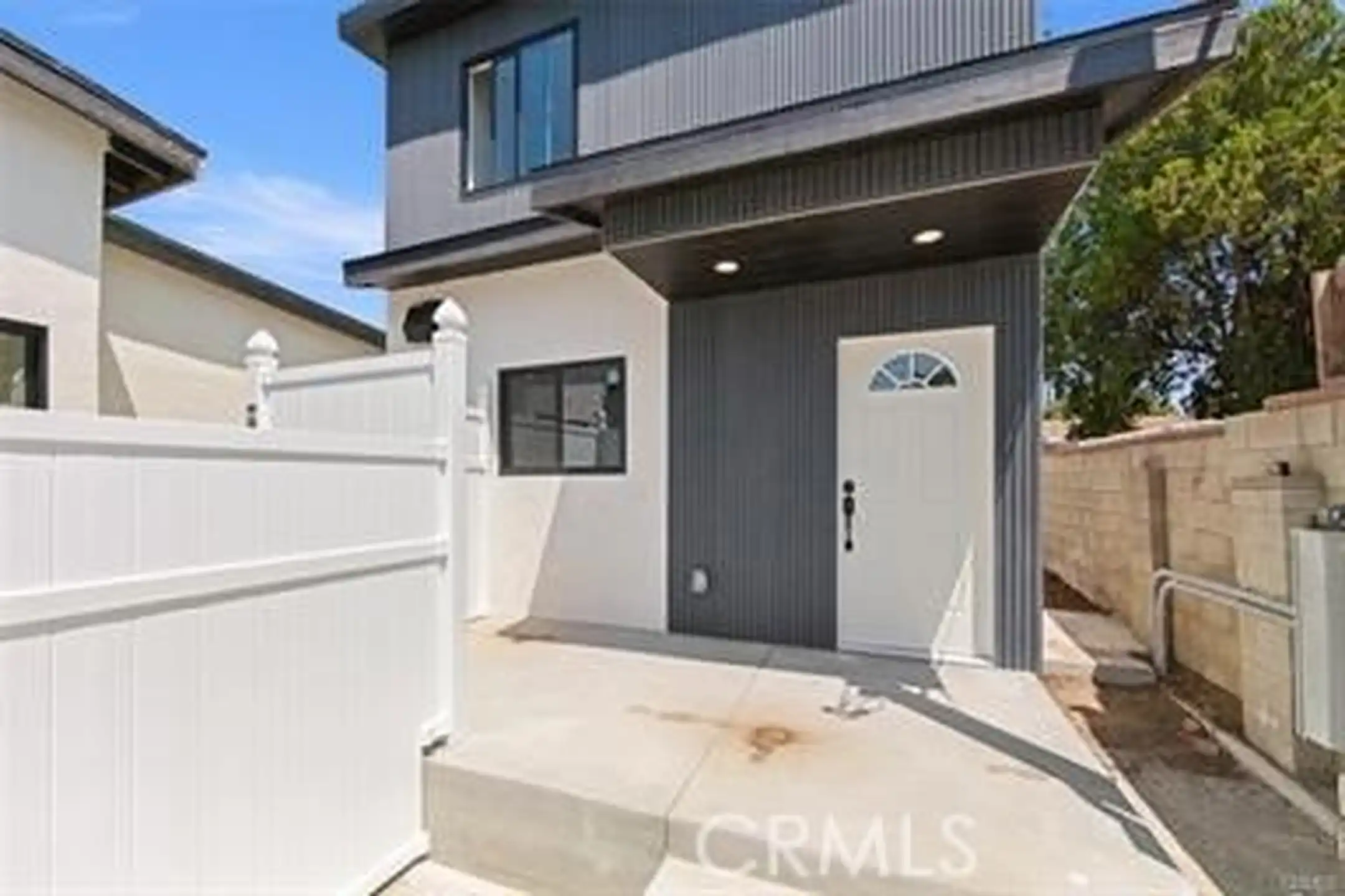 20239 Hartland St unit 20239 - Los Angeles, CA 91306 | ApartmentGuide.com