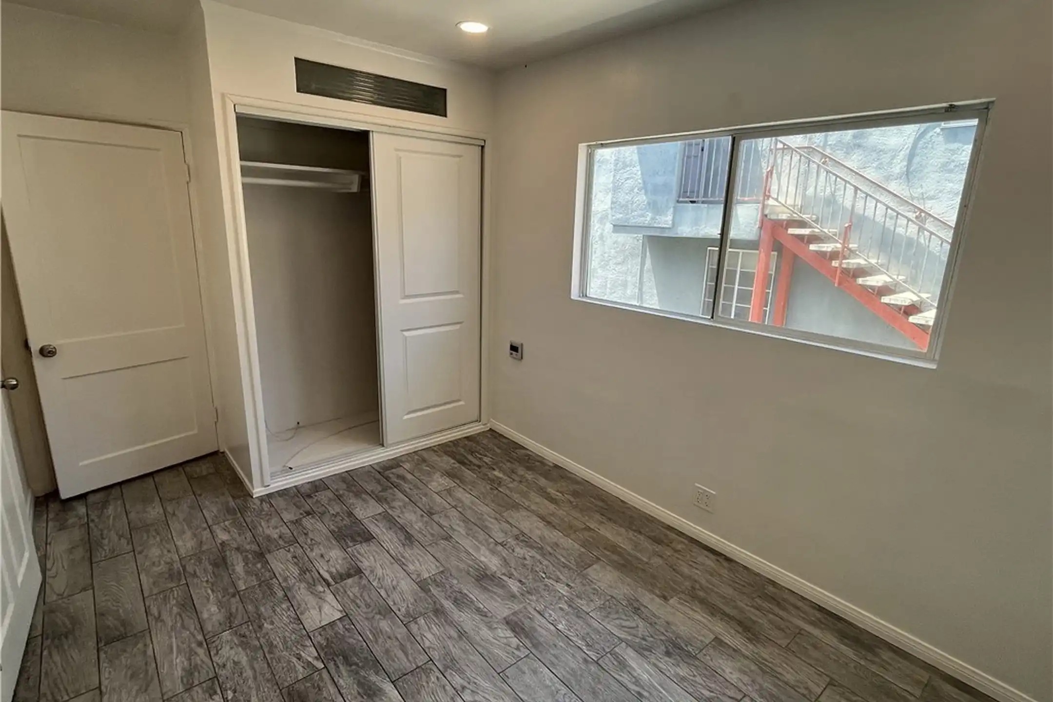3112 Washington Blvd unit 3112 - Los Angeles, CA 90291 | ApartmentGuide.com