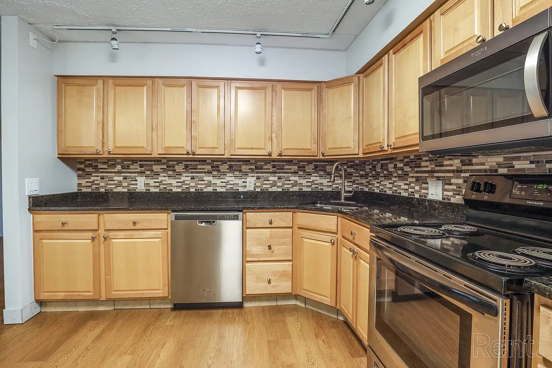 Summit Terrace - South Portland, ME 04106 | ApartmentGuide.com