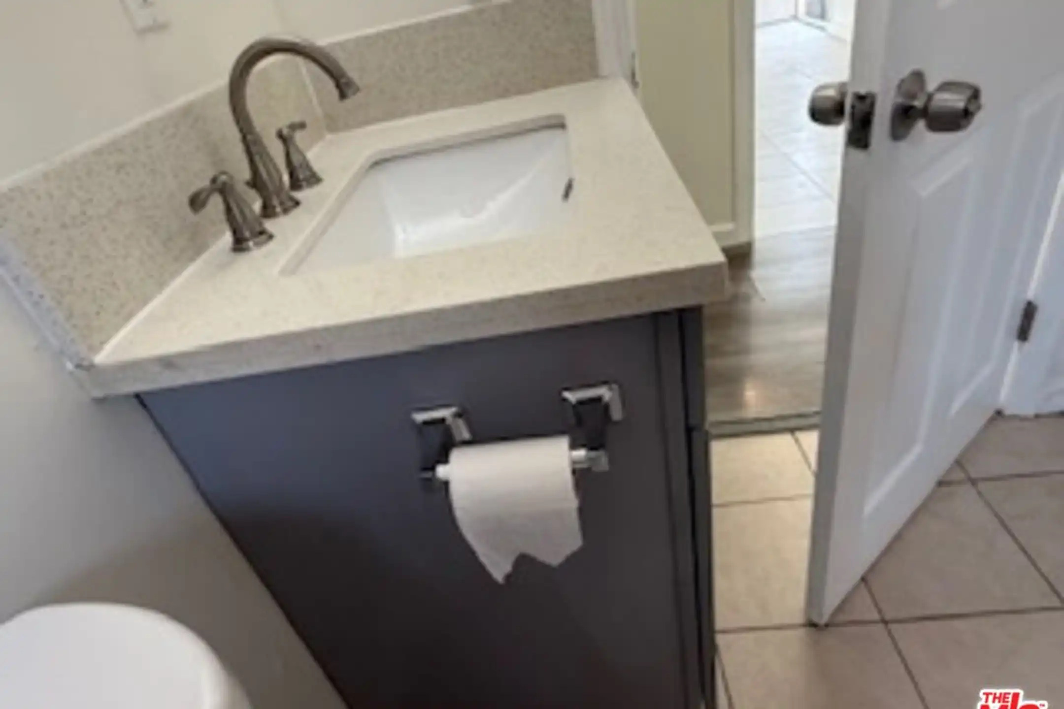 1241 E 80th St unit 1241 - Los Angeles, CA 90001 | ApartmentGuide.com