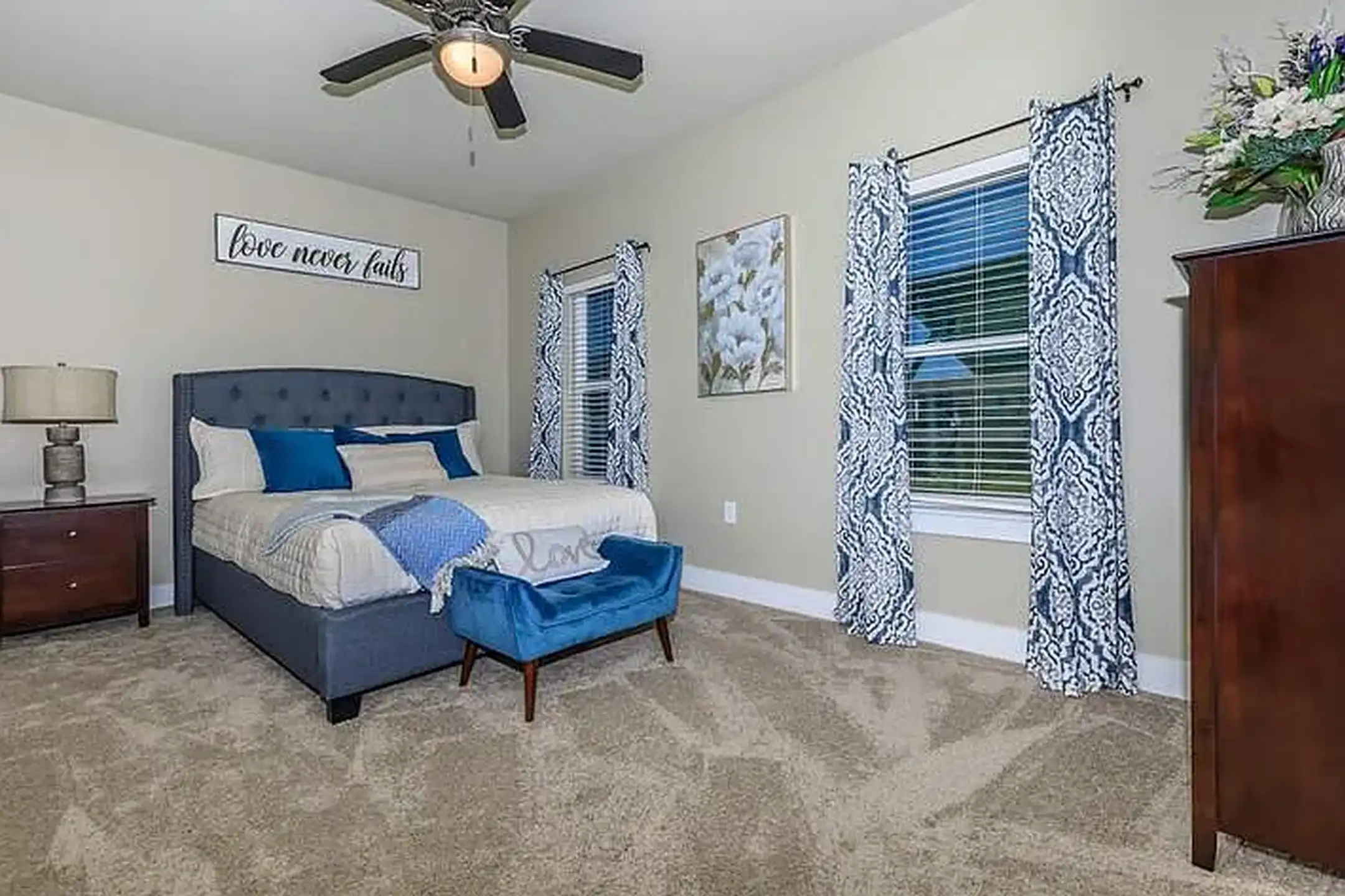 Prairie Gate Community - Grand Prairie, TX 75052 | ApartmentGuide.com