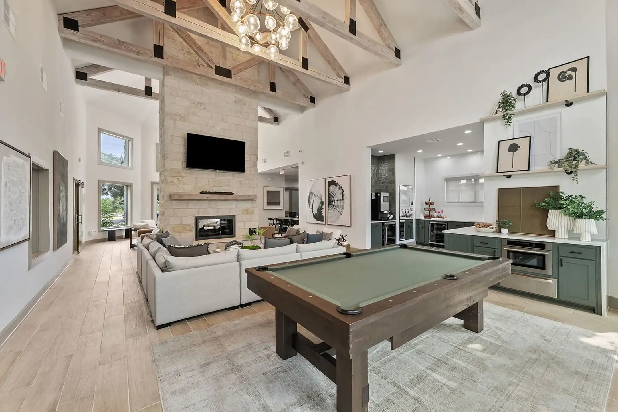 Signature Ridge - San Antonio, TX 78229 | ApartmentGuide.com