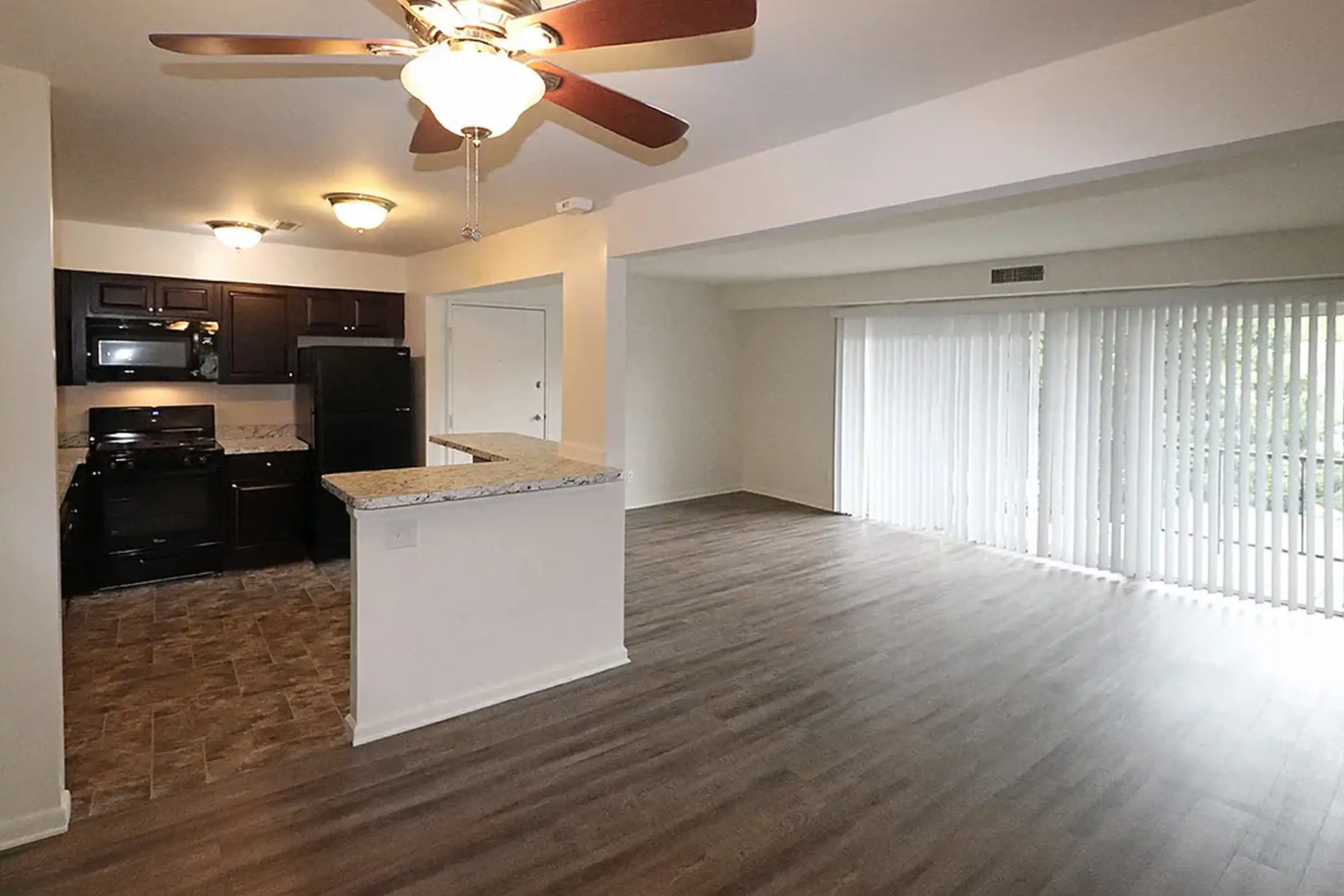 Wynnewood Park Apartments - Wyomissing, PA 19610 | ApartmentGuide.com