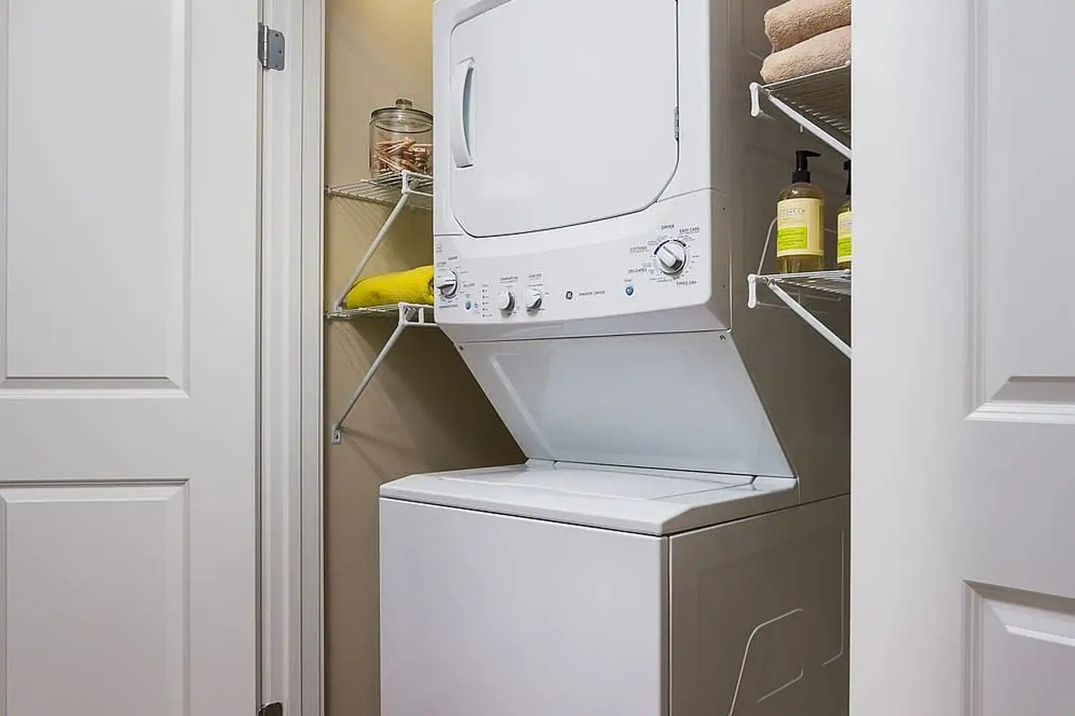 Avalon Baker Ranch - Lake Forest, CA 92630 | ApartmentGuide.com