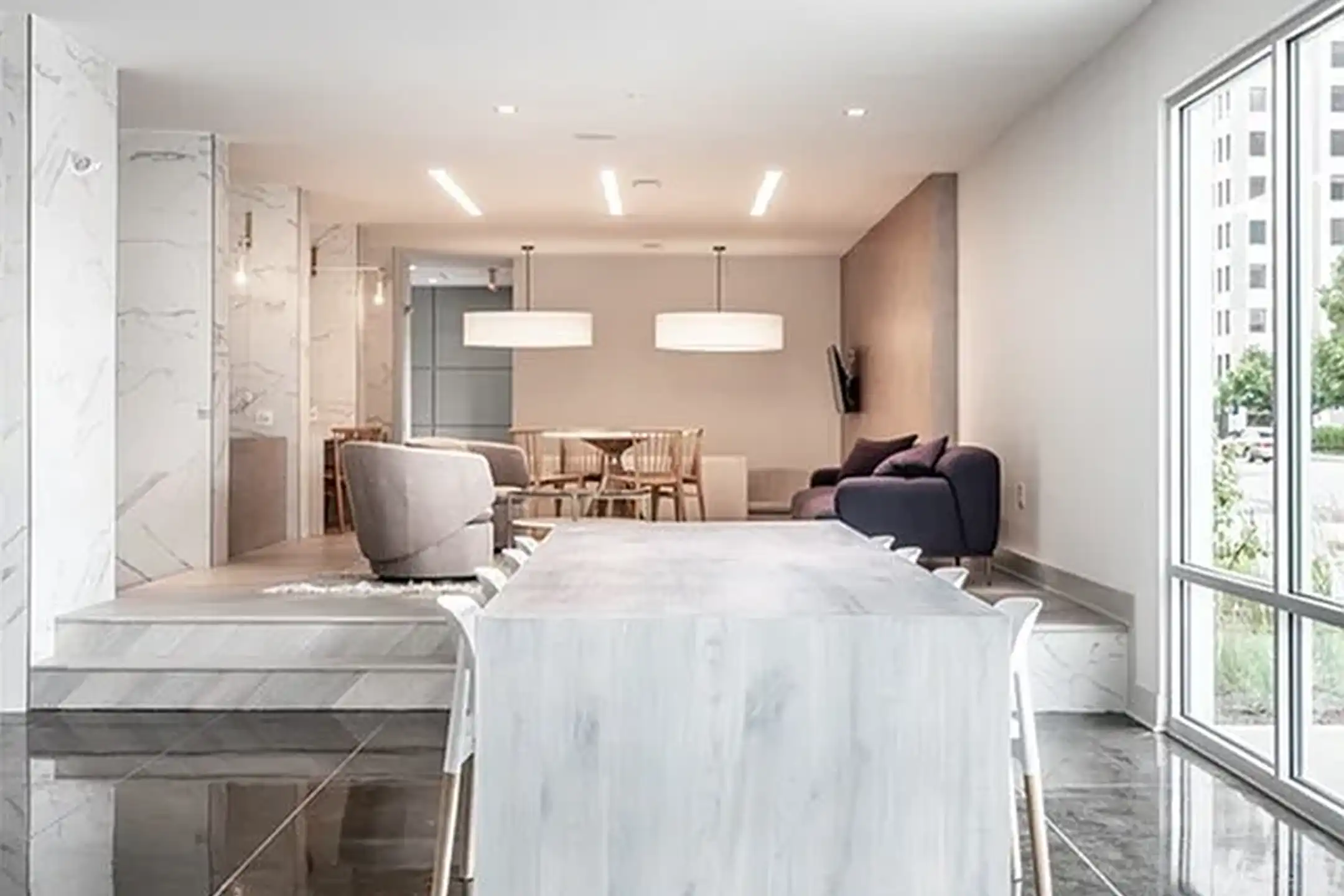 Grid - Indianapolis, IN 46204 | ApartmentGuide.com