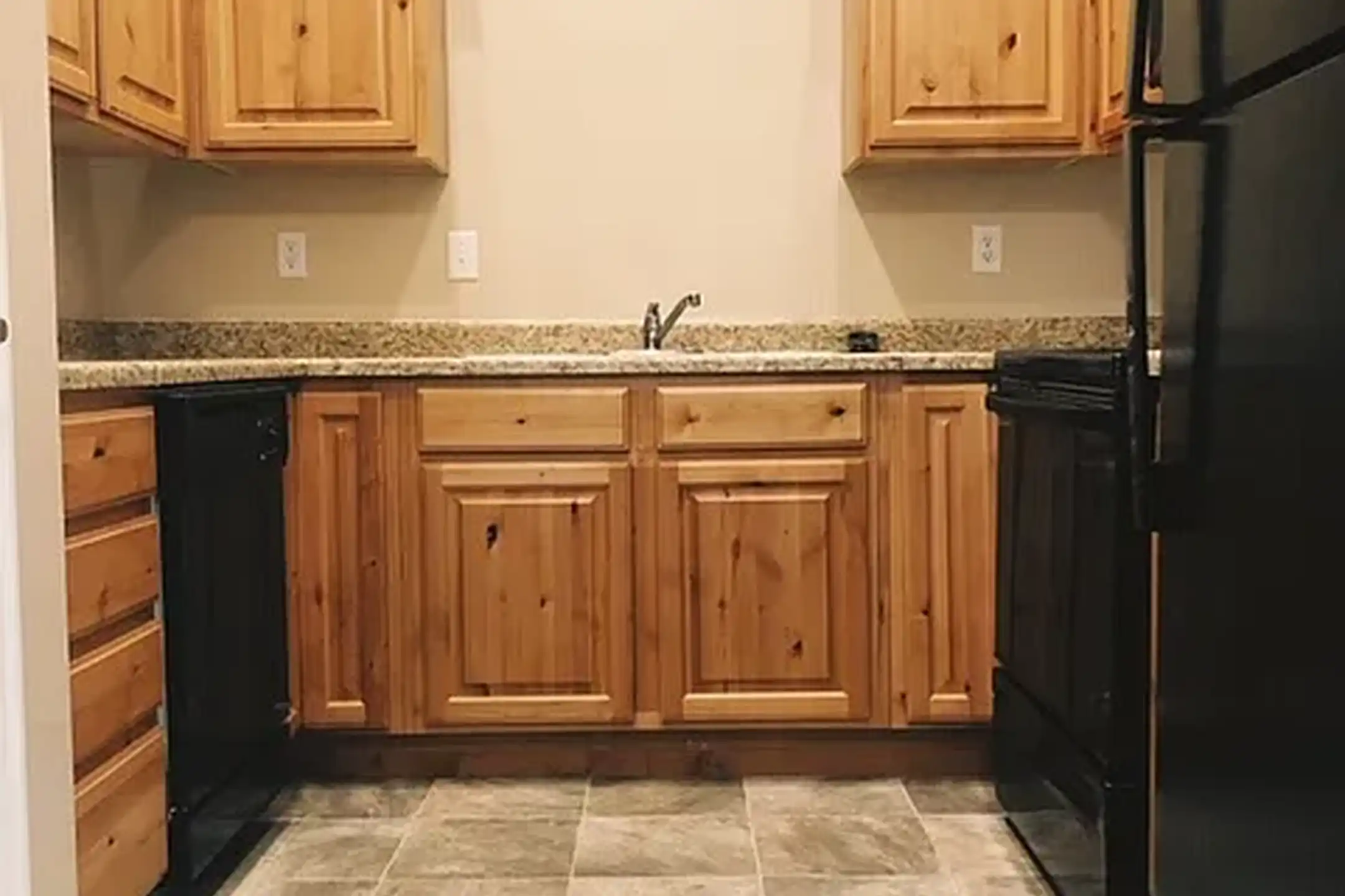 Villas at Riverside - Elko, NV 89801 | ApartmentGuide.com