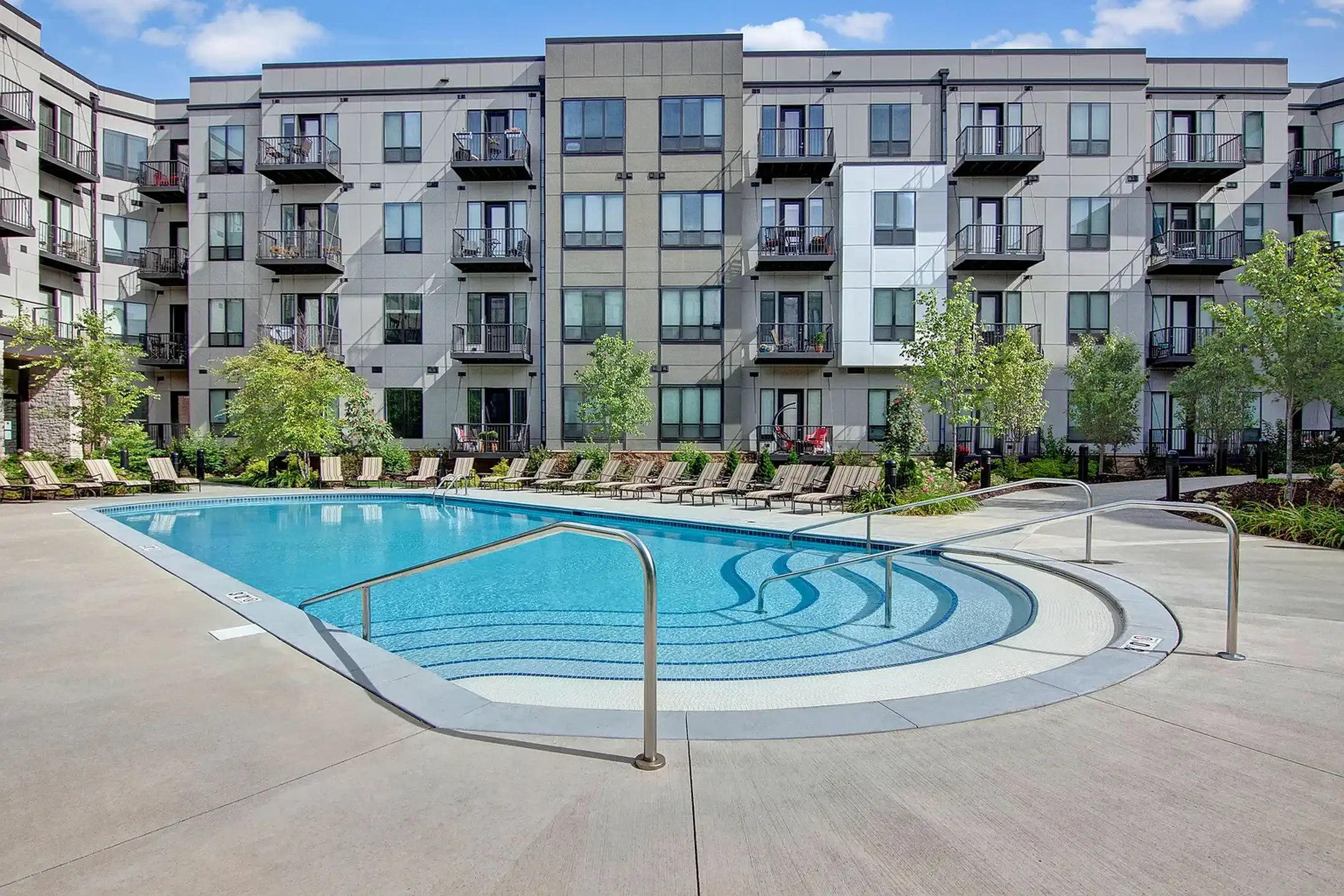 Residence At The Cor Apartments