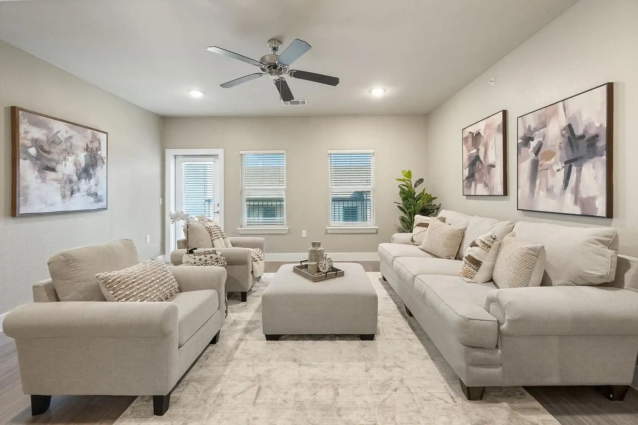 Prairie Gate Community - Grand Prairie, TX 75052 | ApartmentGuide.com