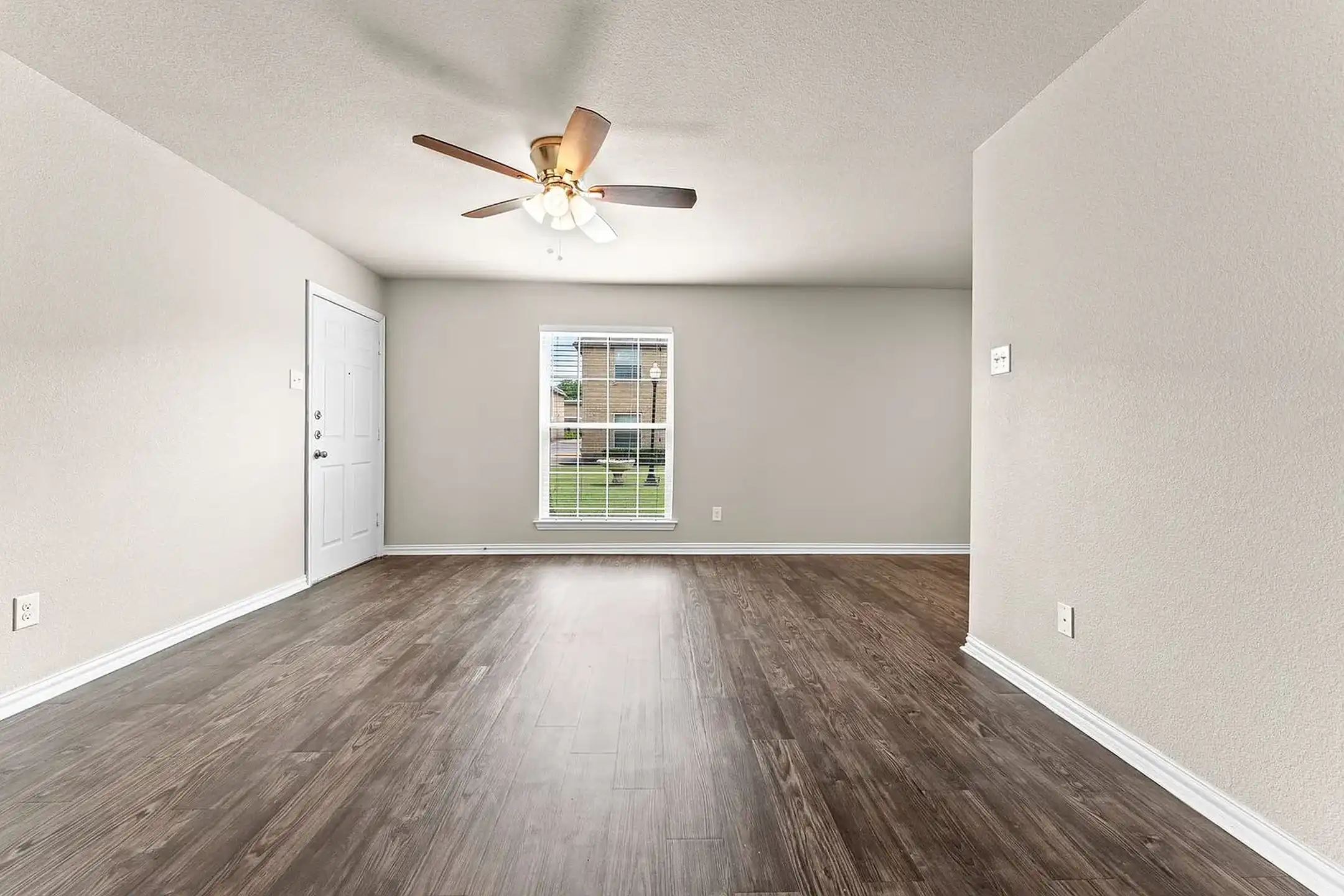 Car Mel Apartments - Waco, TX 76710 | ApartmentGuide.com