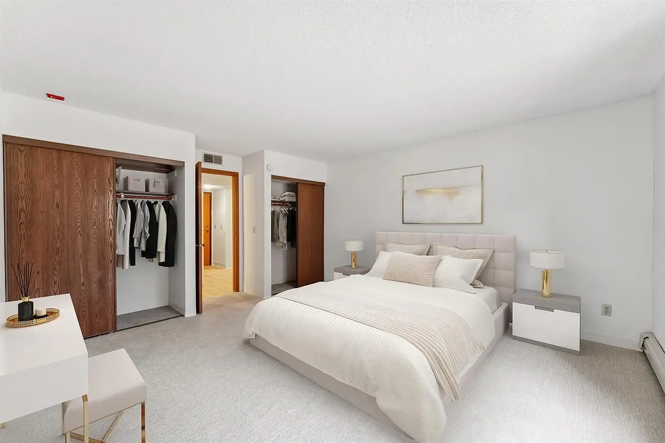Poplar Bridge - Bloomington, MN 55437 | ApartmentGuide.com