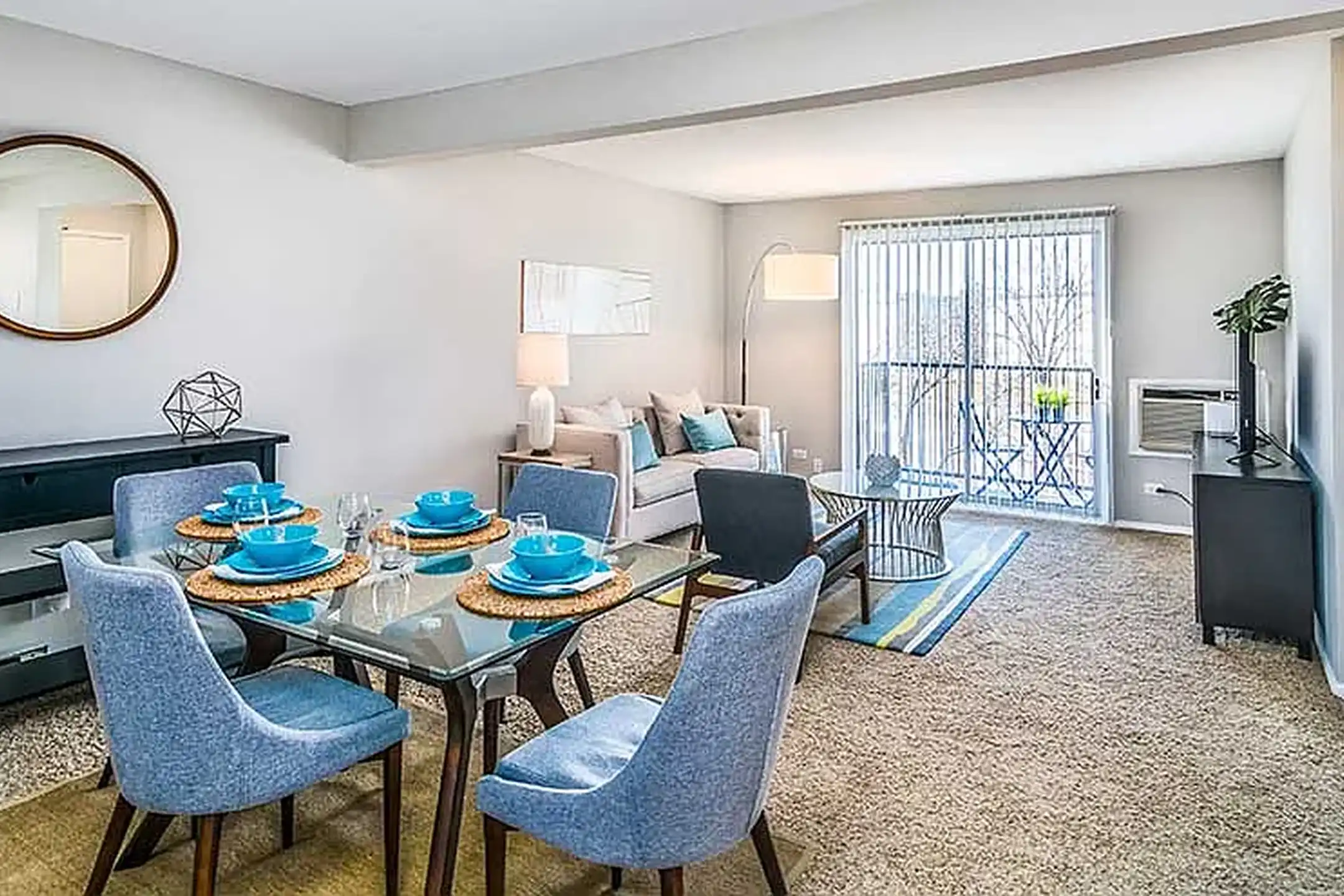 The Lakes at Fountain Square Apartment Homes - Waukegan, IL 60085 ...