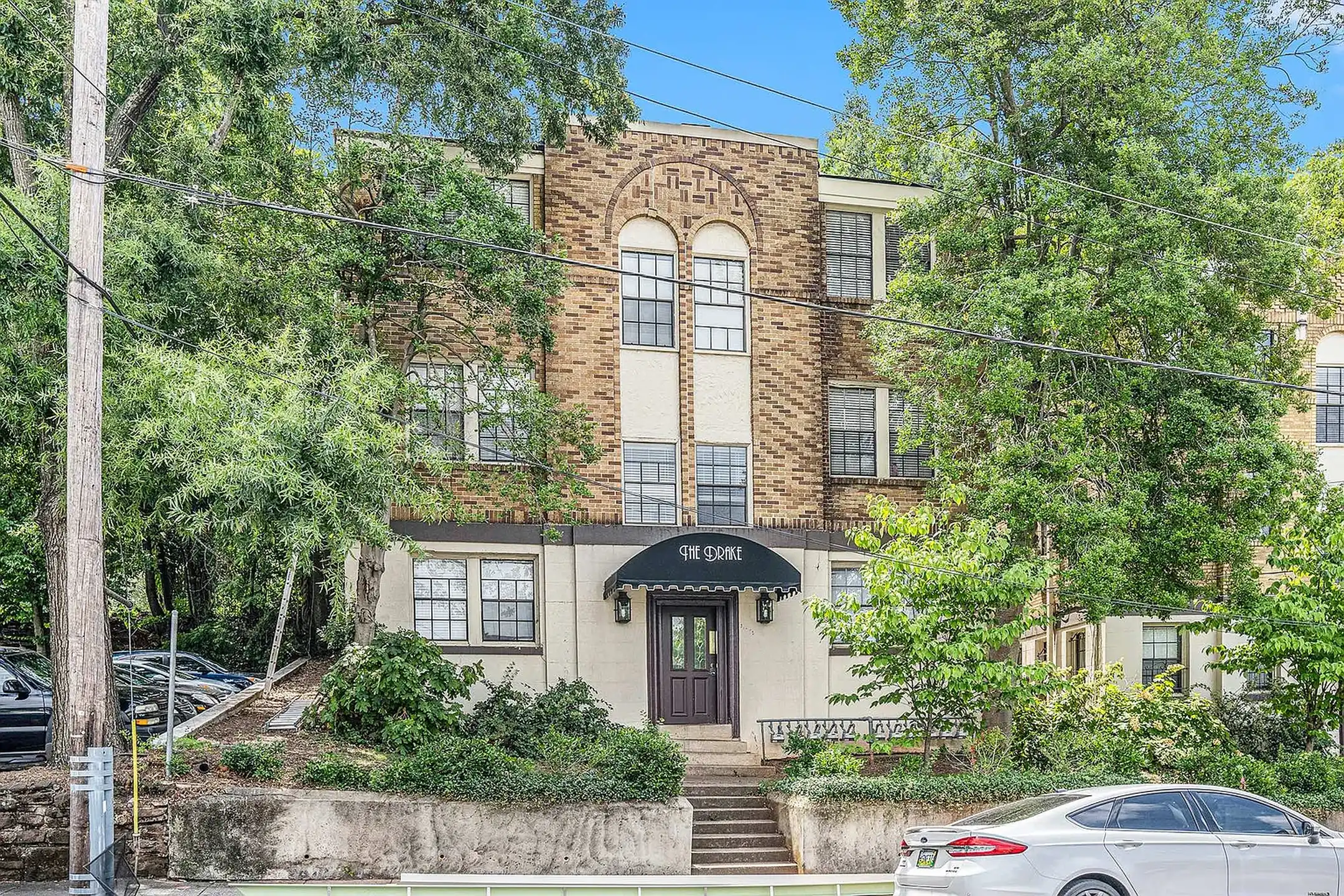 The Drake - Birmingham, AL 35205 | ApartmentGuide.com
